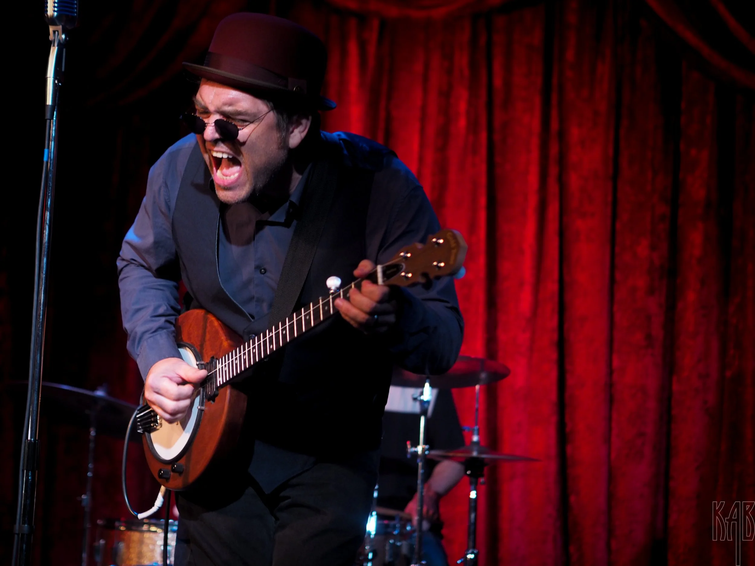 Performance — Zebulun Barnow