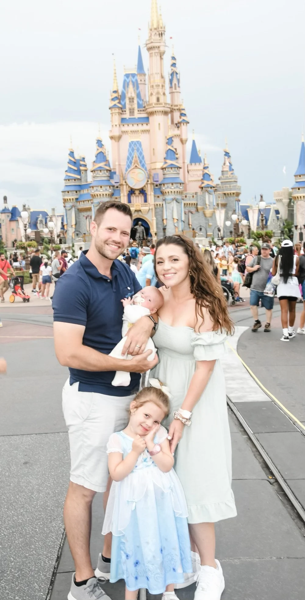 Meet Your Hosts Tyler and Jessica Braun! — Welcome to Disneyville