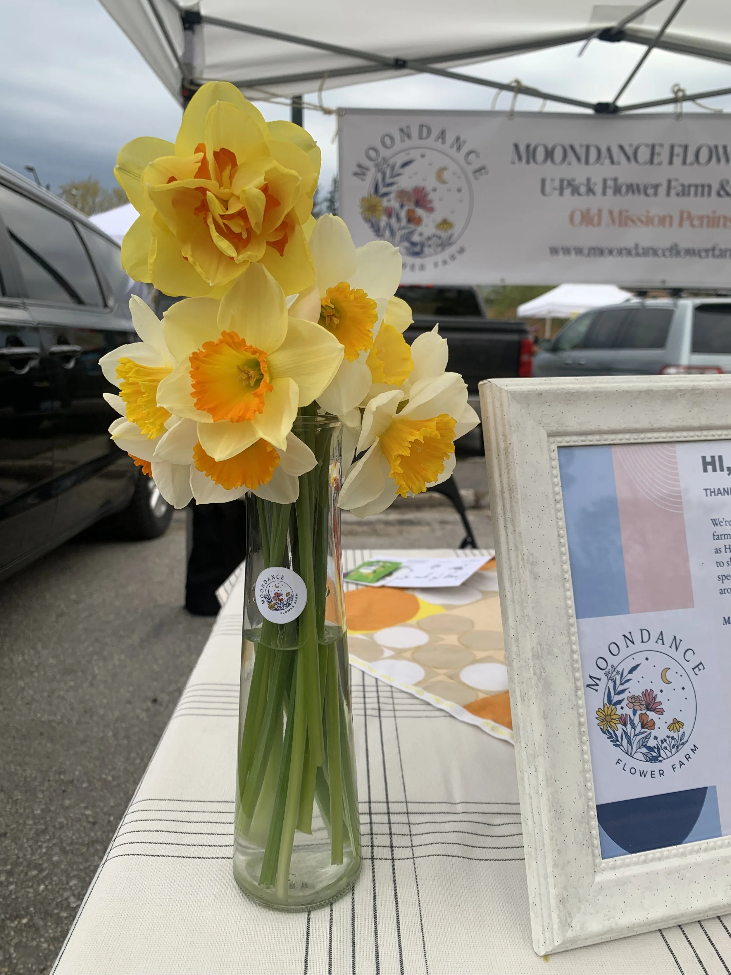 Flower Subscriptions — Moondance Flower Farm