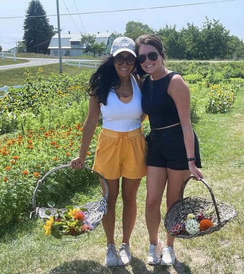 Moondance Flower Farm - Wedding Florals, Flower Workshops, and Events