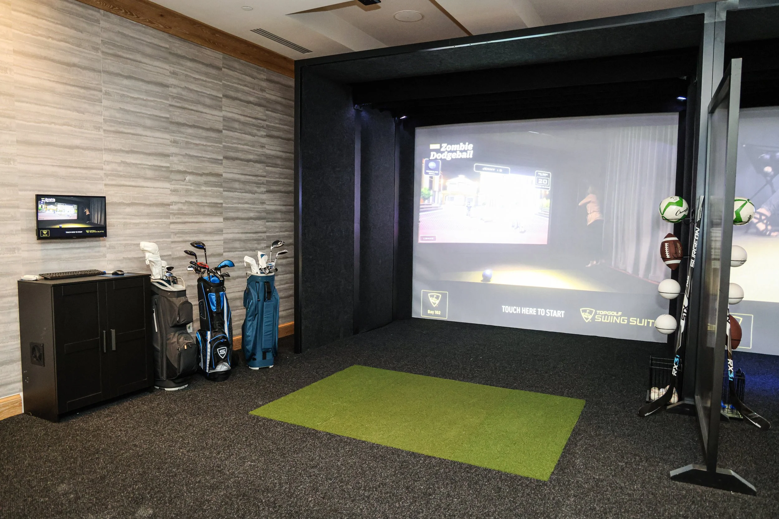 Top Golf Swing Suite in Deer Valley Utah — St. Regis Deer Valley Dining ...