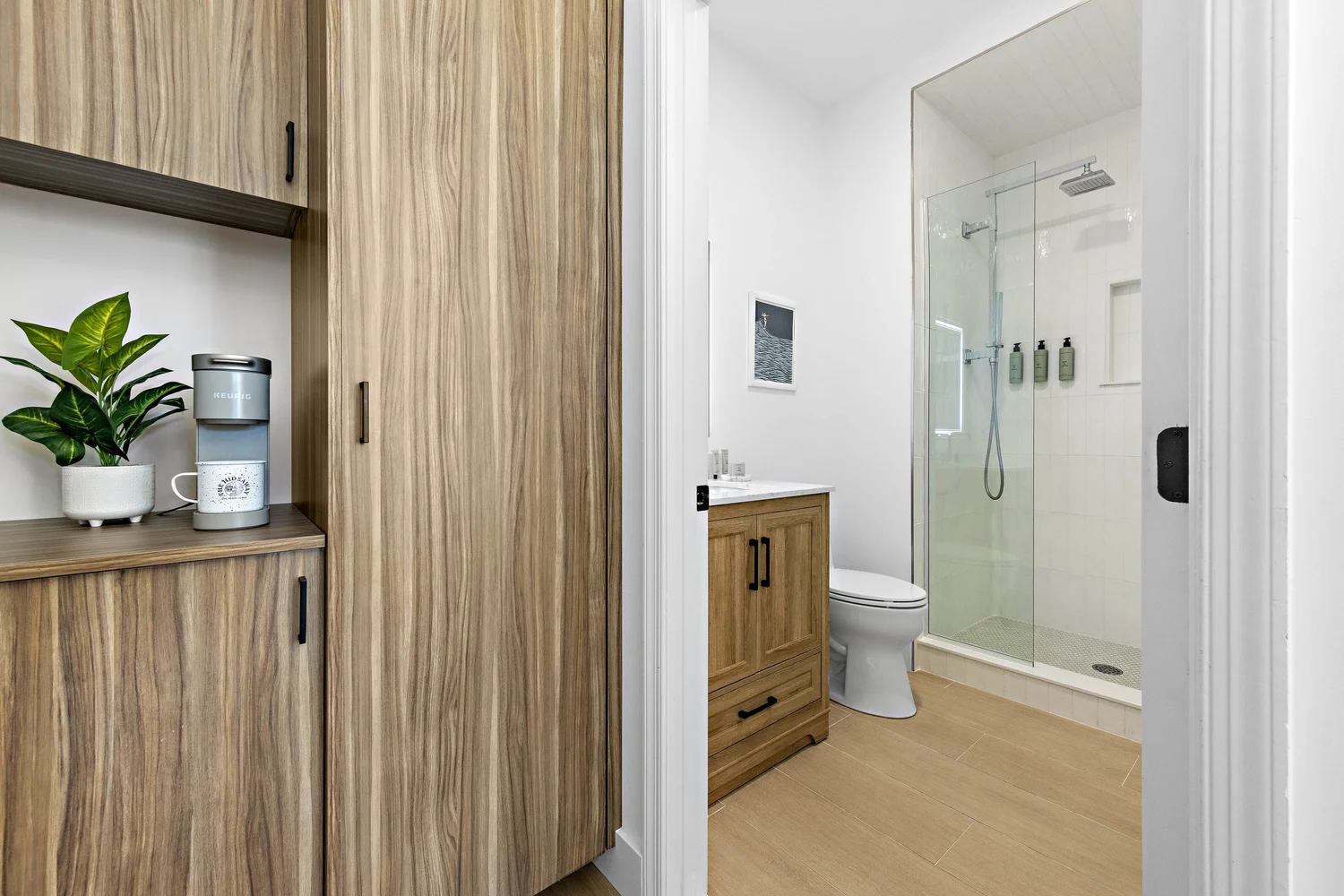 Hotel Rooms in Long Beach Island | The Hideaway LBI