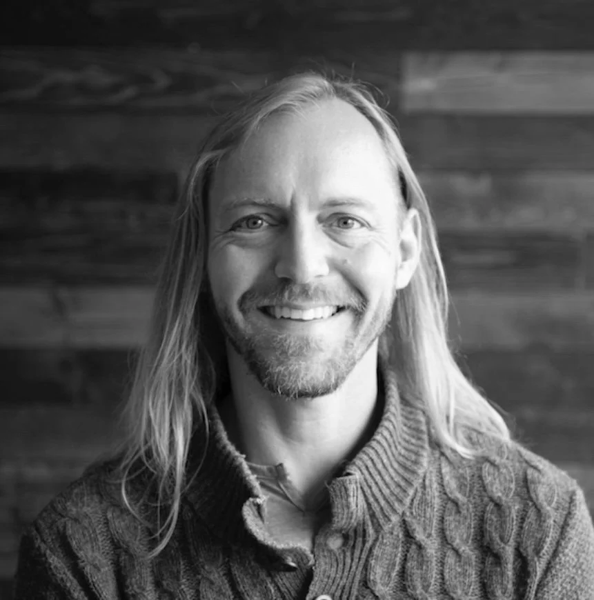 THE TEAM — The Commns