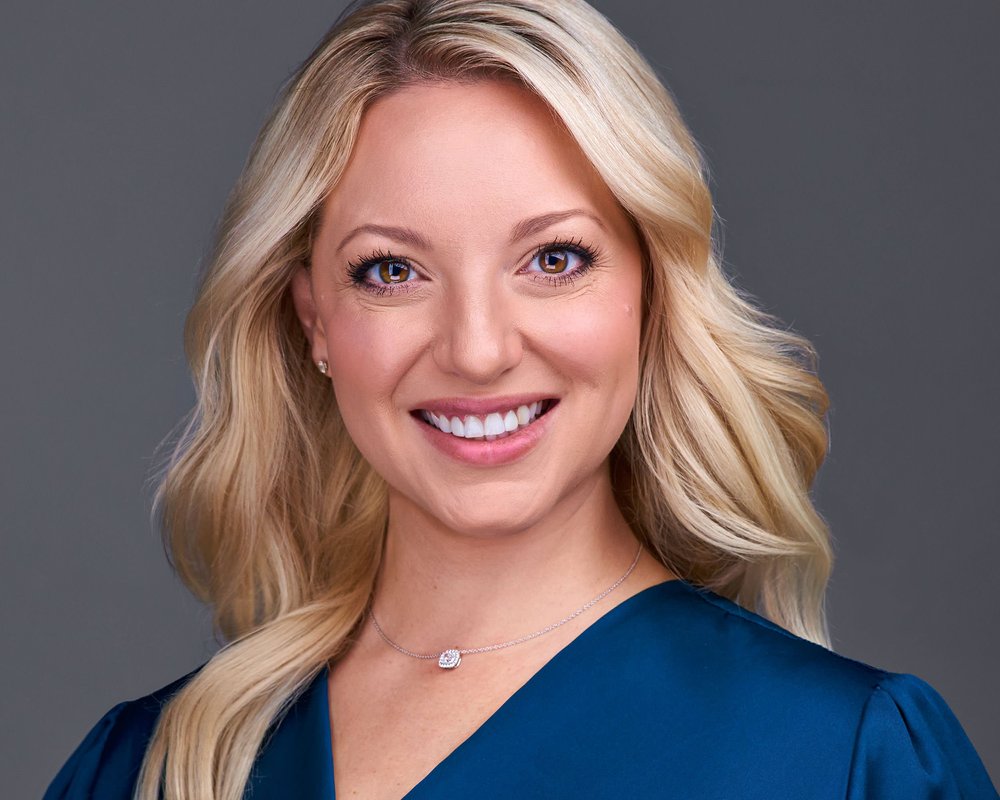 Roswell Headshot Photographer - Tracy Hoexter Photography