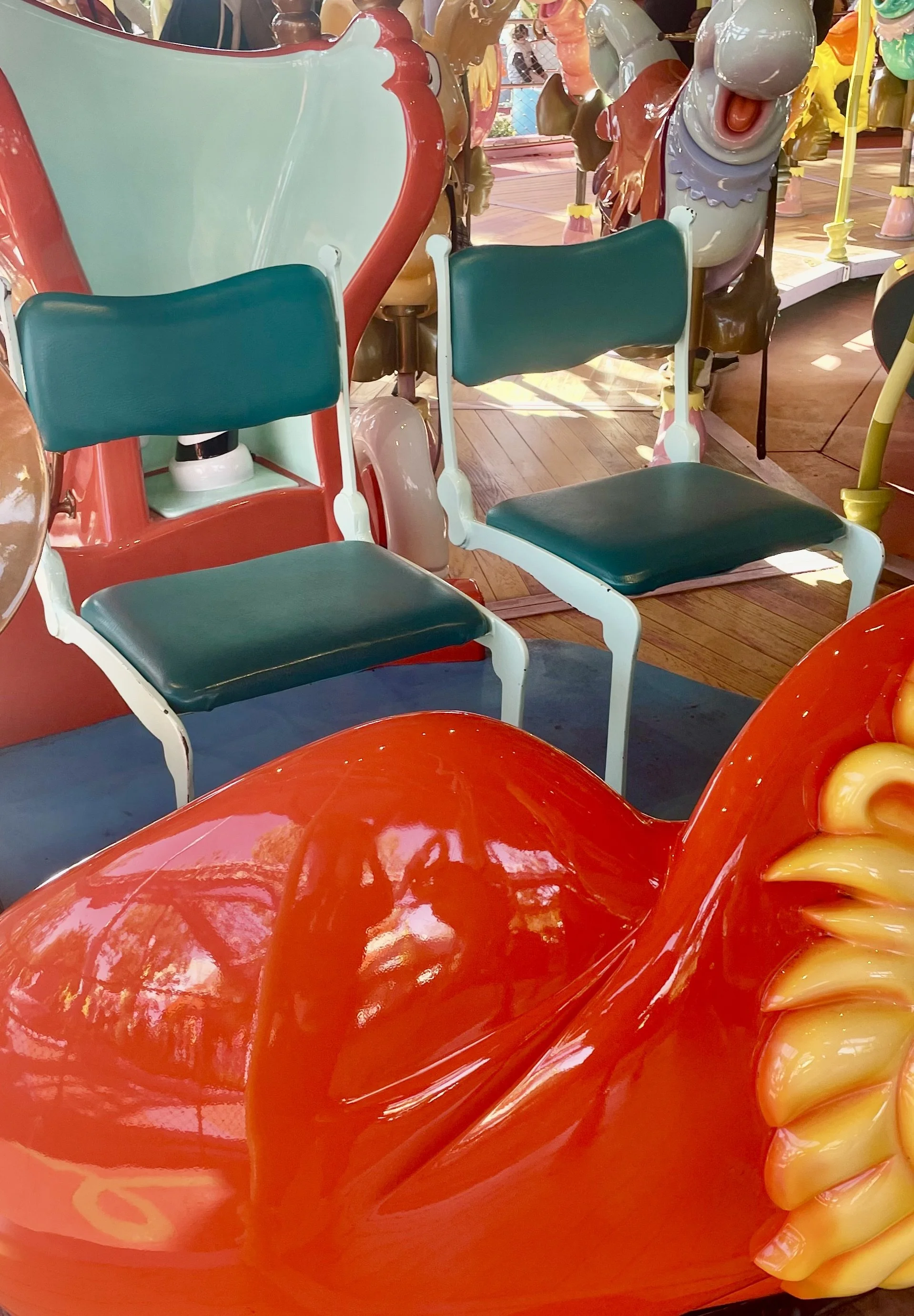 Caro-Seuss-el Ride Guide — Universal Big Time | Helping plus-size park ...