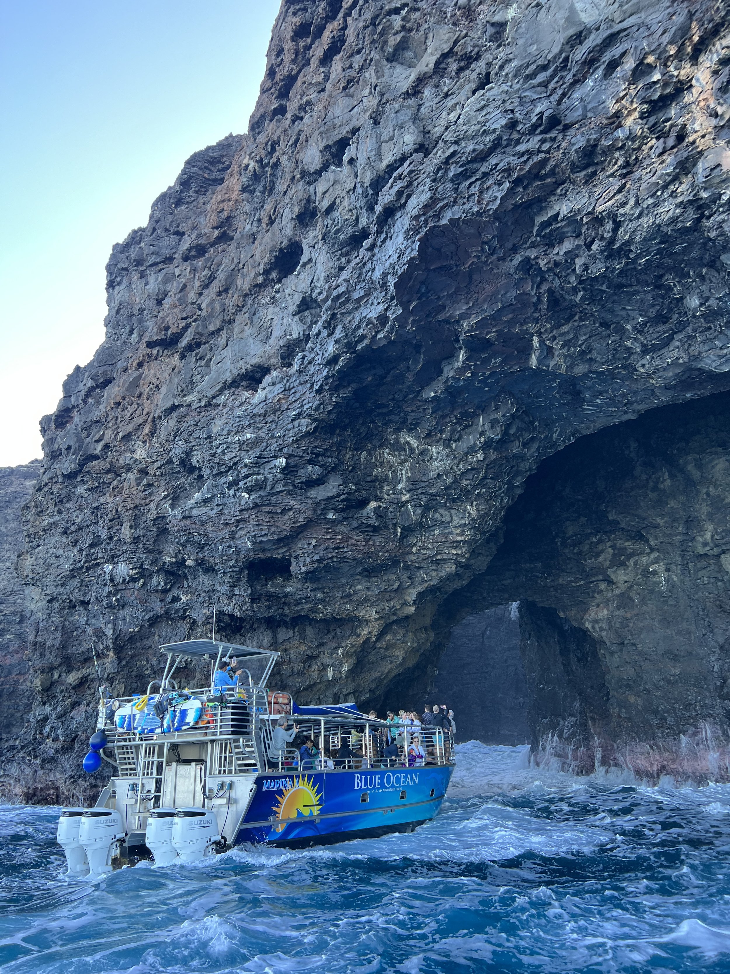 General 2 — Your Na Pali ADVENTURE AWAITS! Call us at 1-800-451-6133 or ...