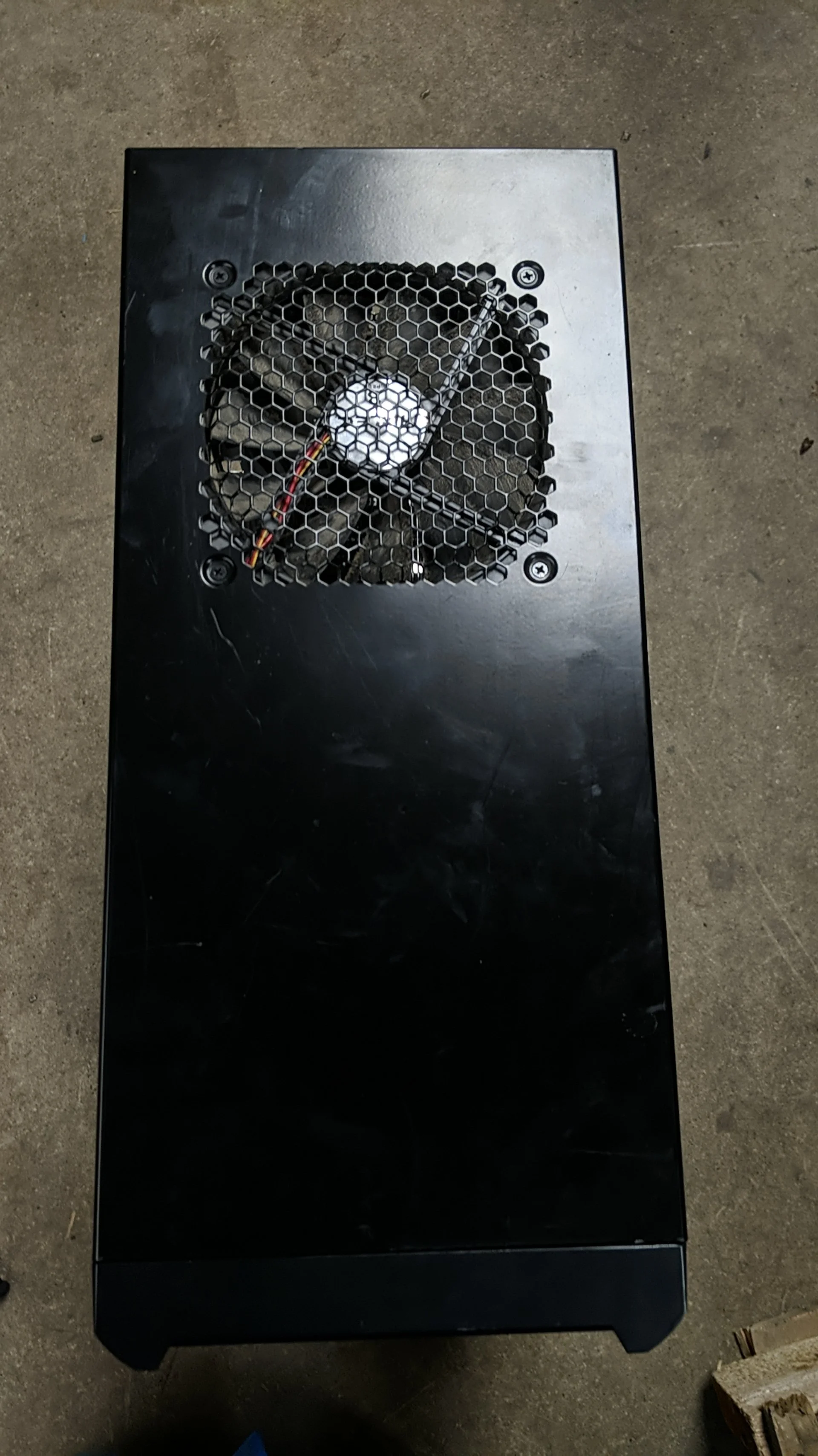 Custom Corsair EATX build — Electronic Emporium 519