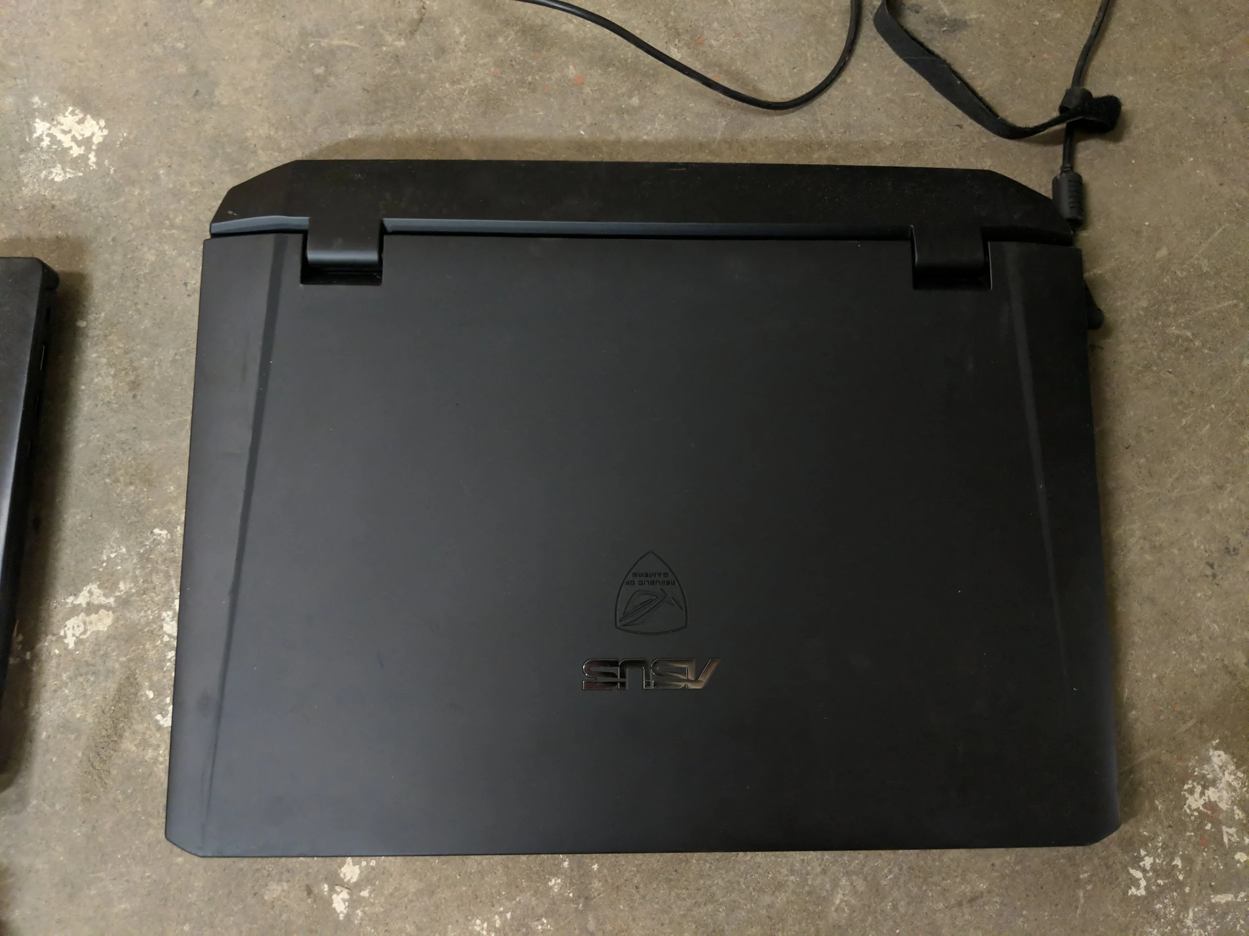 Toshiba Satellite laptop — Electronic Emporium 519