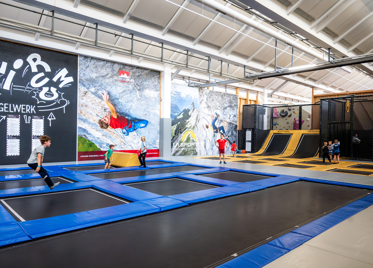 Trampolin Park — Freiruum - Sport | Genuss | Events