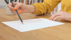 Can Changing The Way We Grip Our Pencil Improve Our Drawing? — Mel Rye