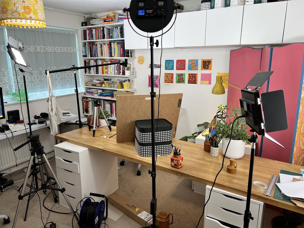 MY FILMING SET-UP: BEHIND THE SCENES OF FILMING ONLINE COURSES — Mel Rye