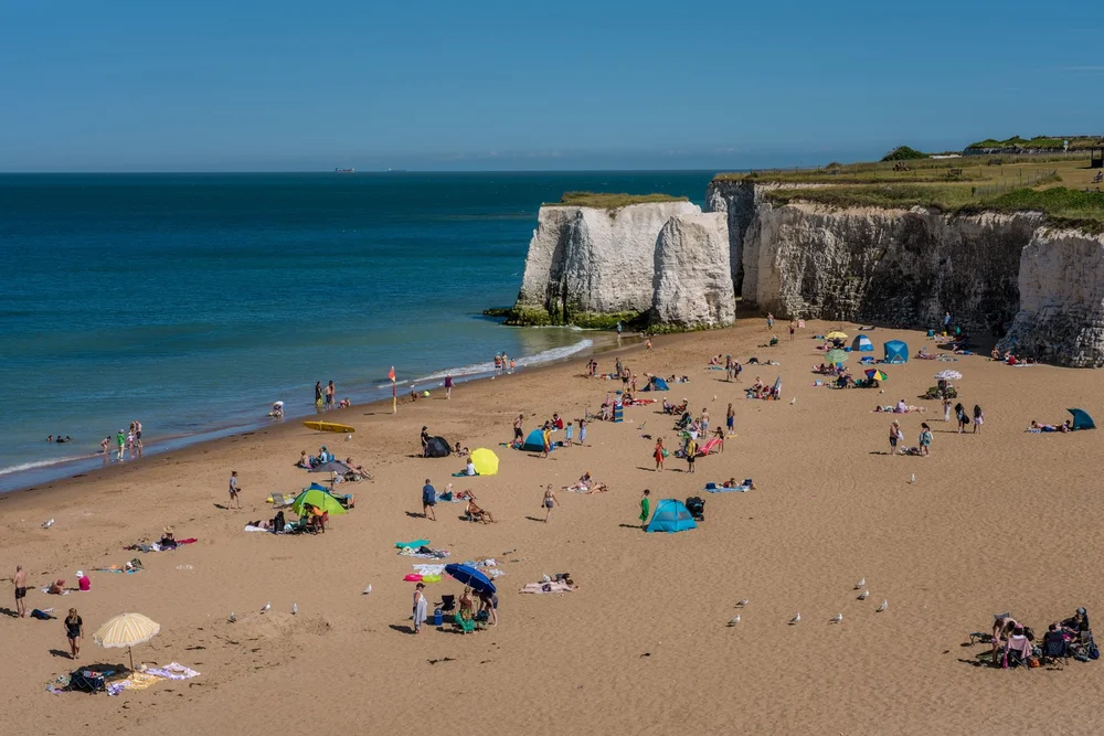 12 Best Things to Do in Broadstairs - A Guide to Kent's Beautiful Beach ...
