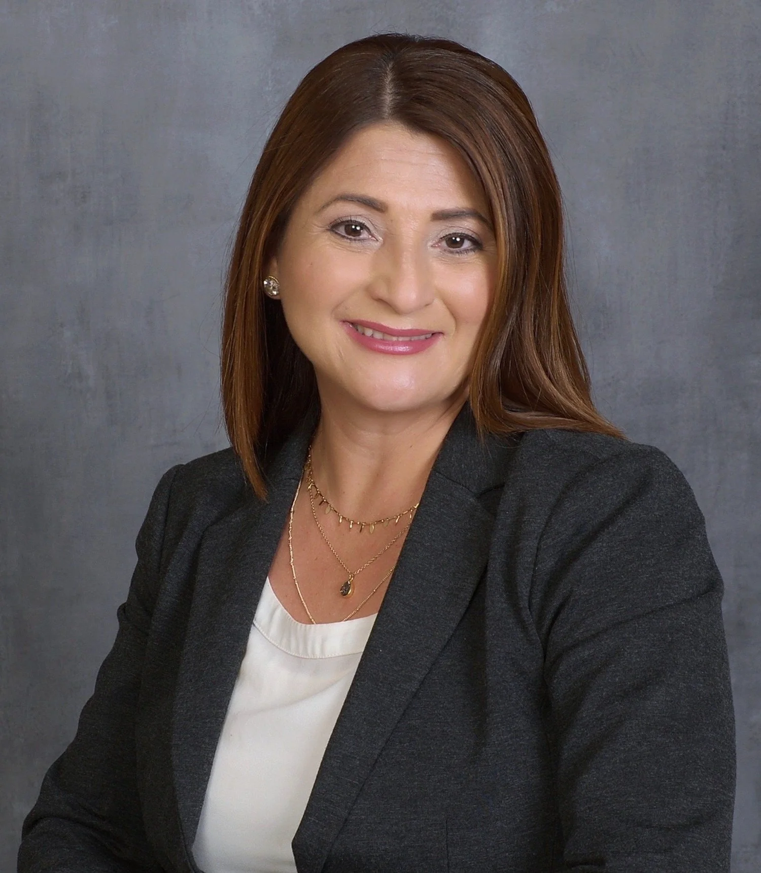 Adarezza Ferrer, M.D. | Psychiatrist in Encinitas, CA