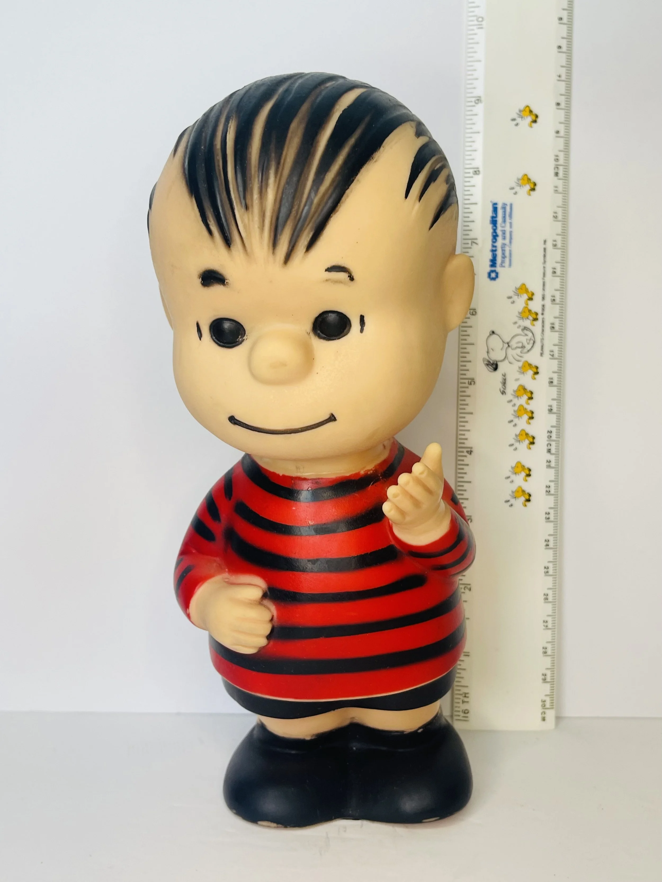 Vintage United Features Hungerford Peanuts Linus Vinyl Figure — Selling ...