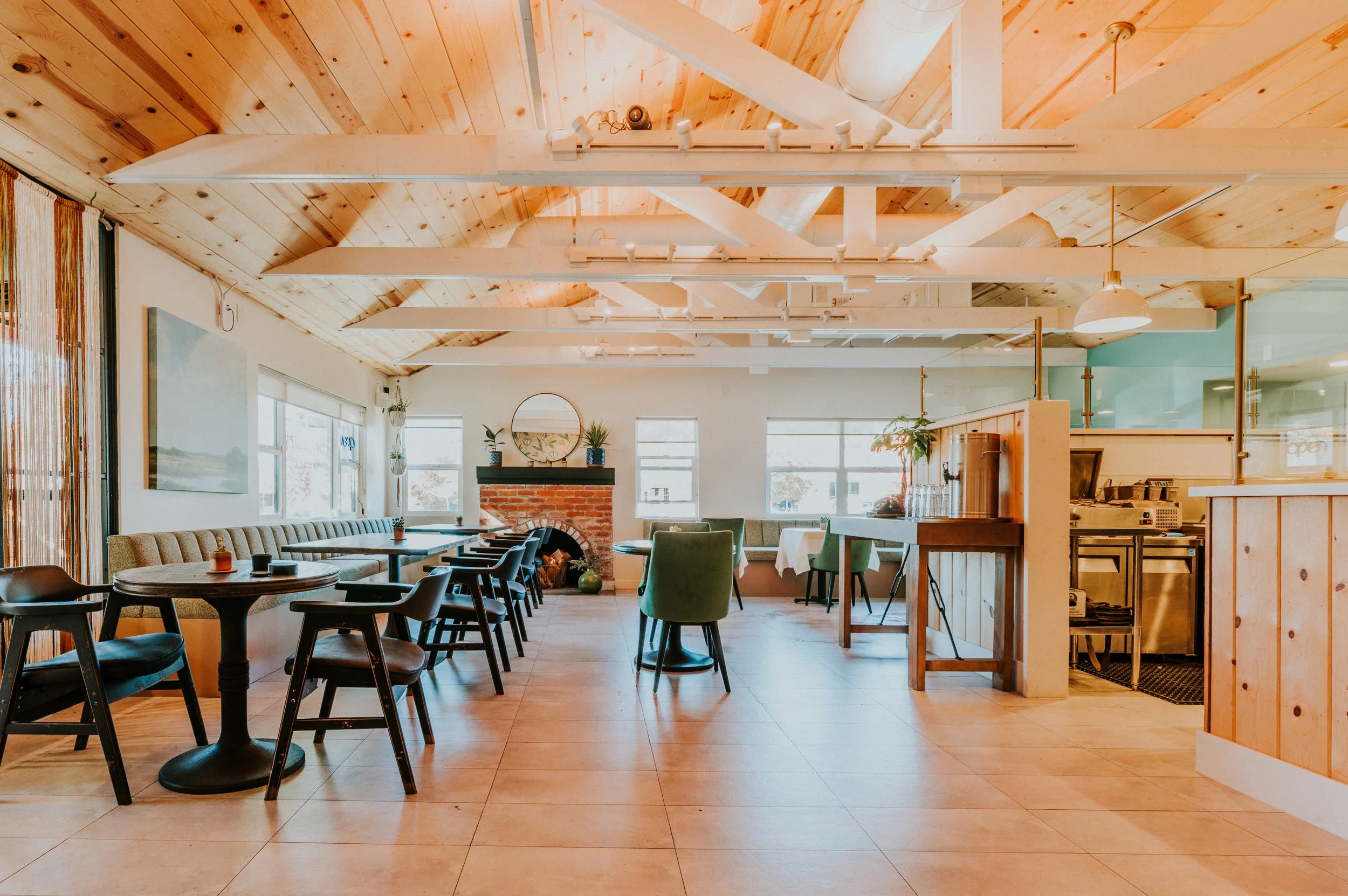 About — Casa East Sac