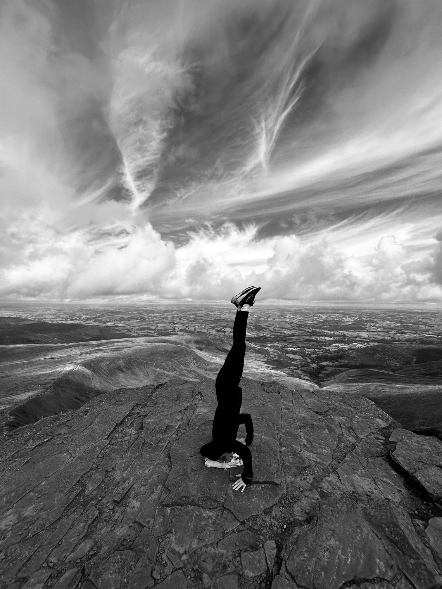 Sacha Smith Performance