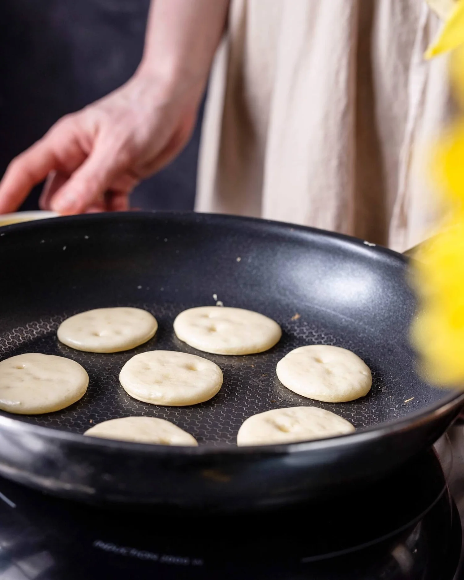 Pfannkuchen Rezept für fluffige American Pancakes - Klara & Ida