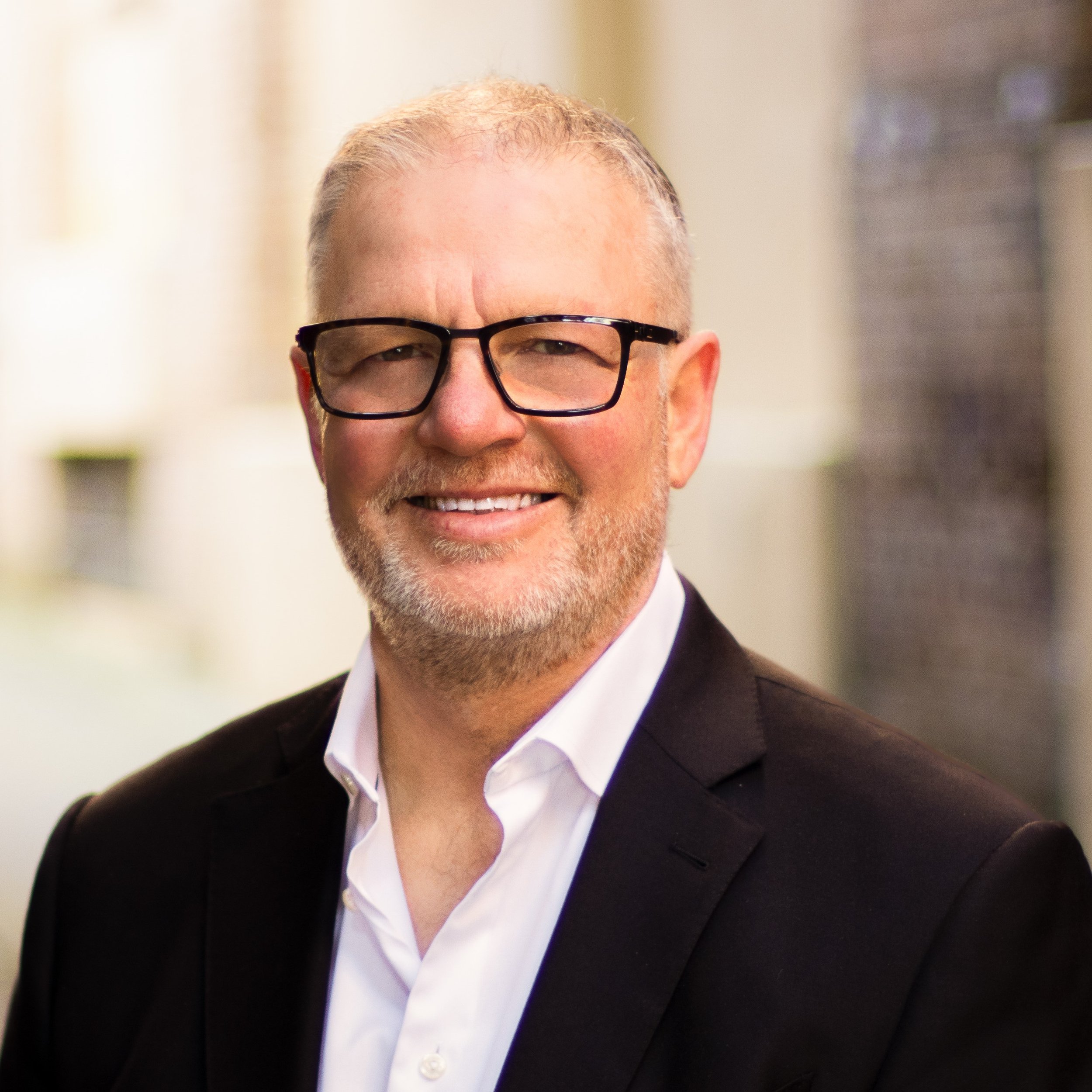 TEAM — SINGULAR BUILDERS