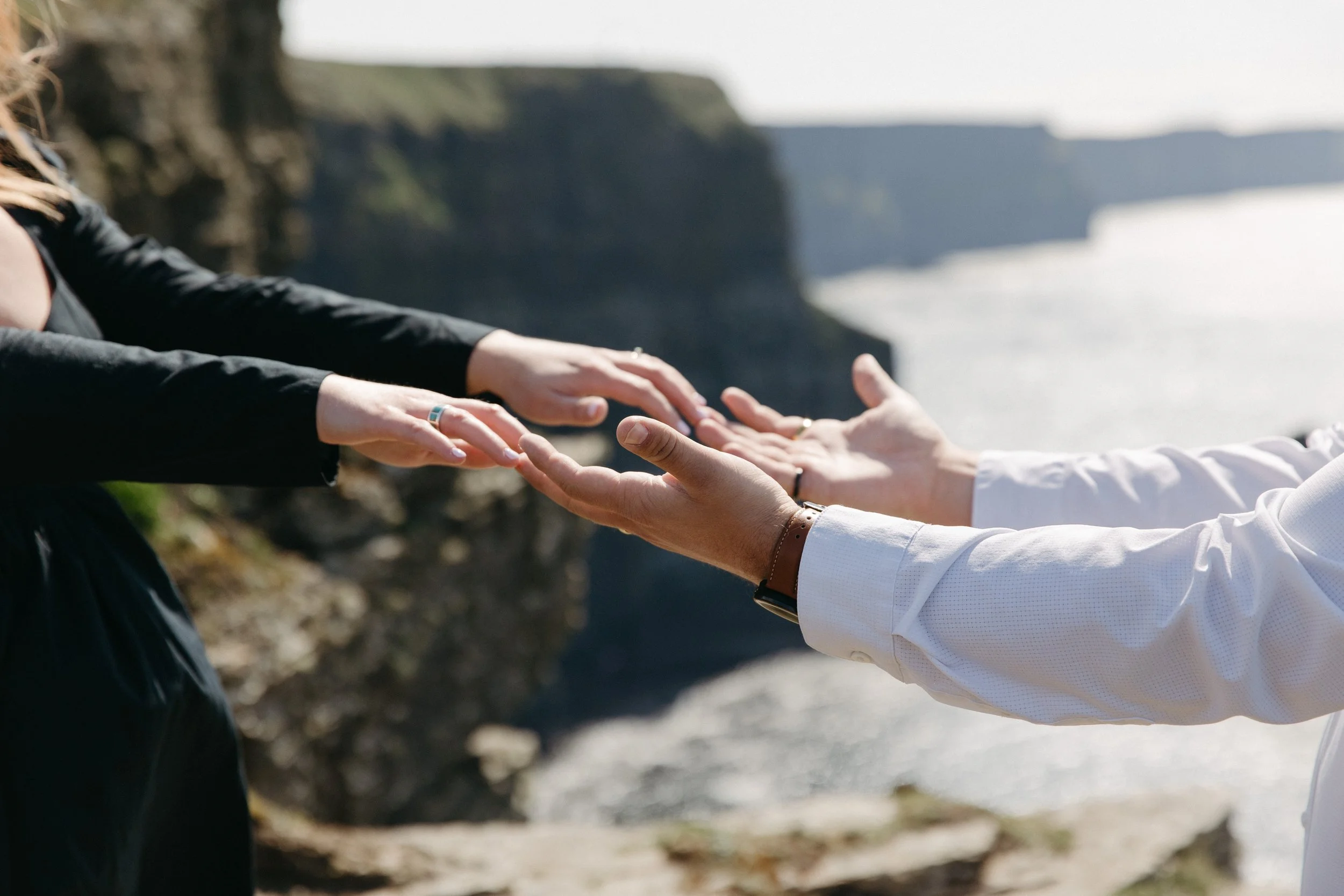 Adventurous Couples Photos at the Cliffs of Moher | Pensacola Wedding ...