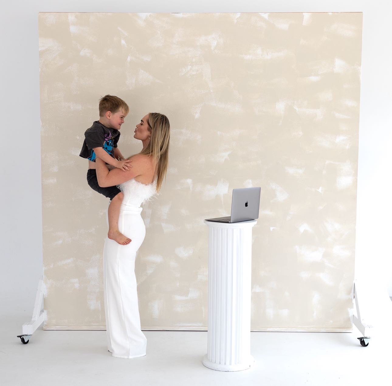 GALLERY — Sunset Studio GC