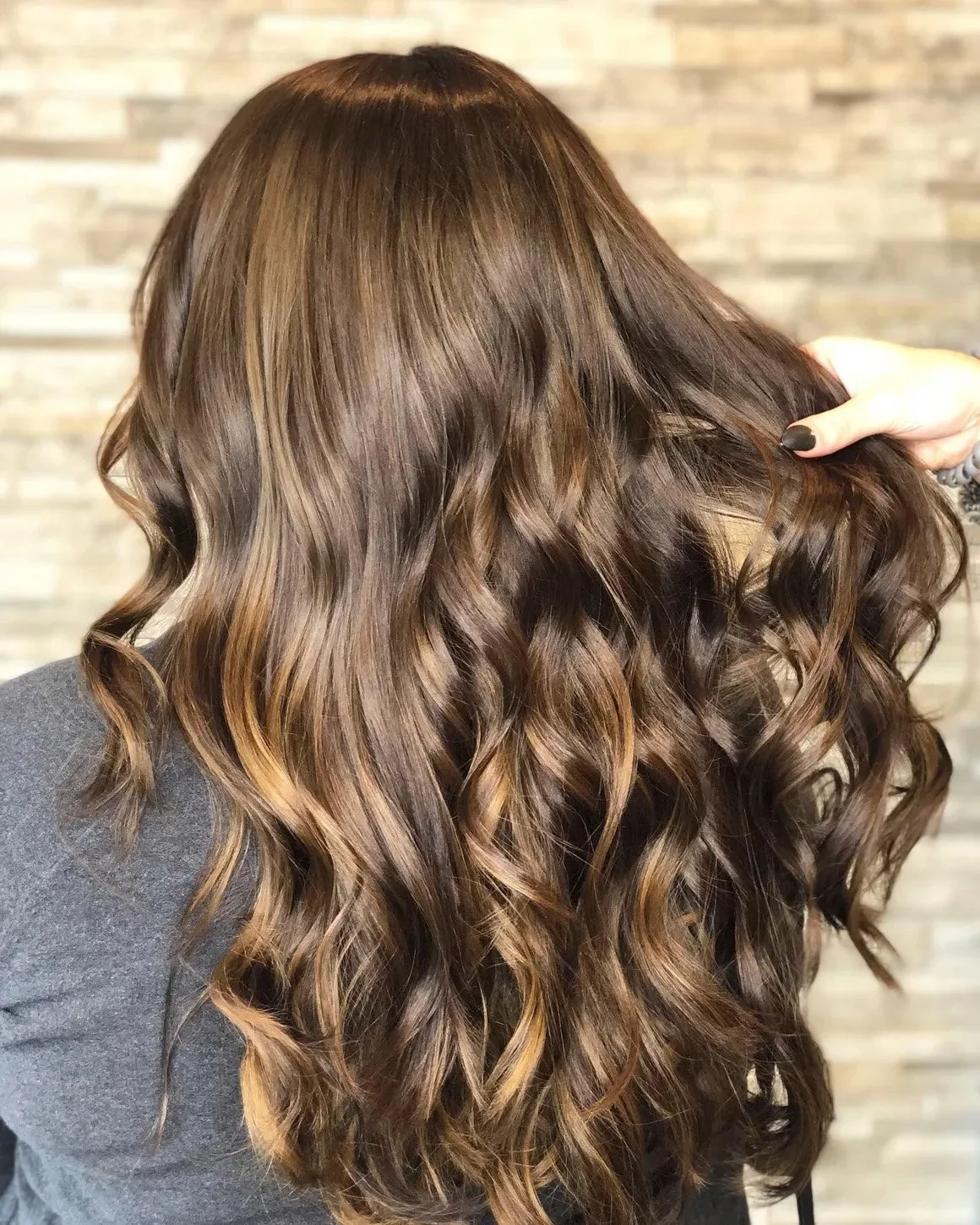 Gallery — Salon Omnia