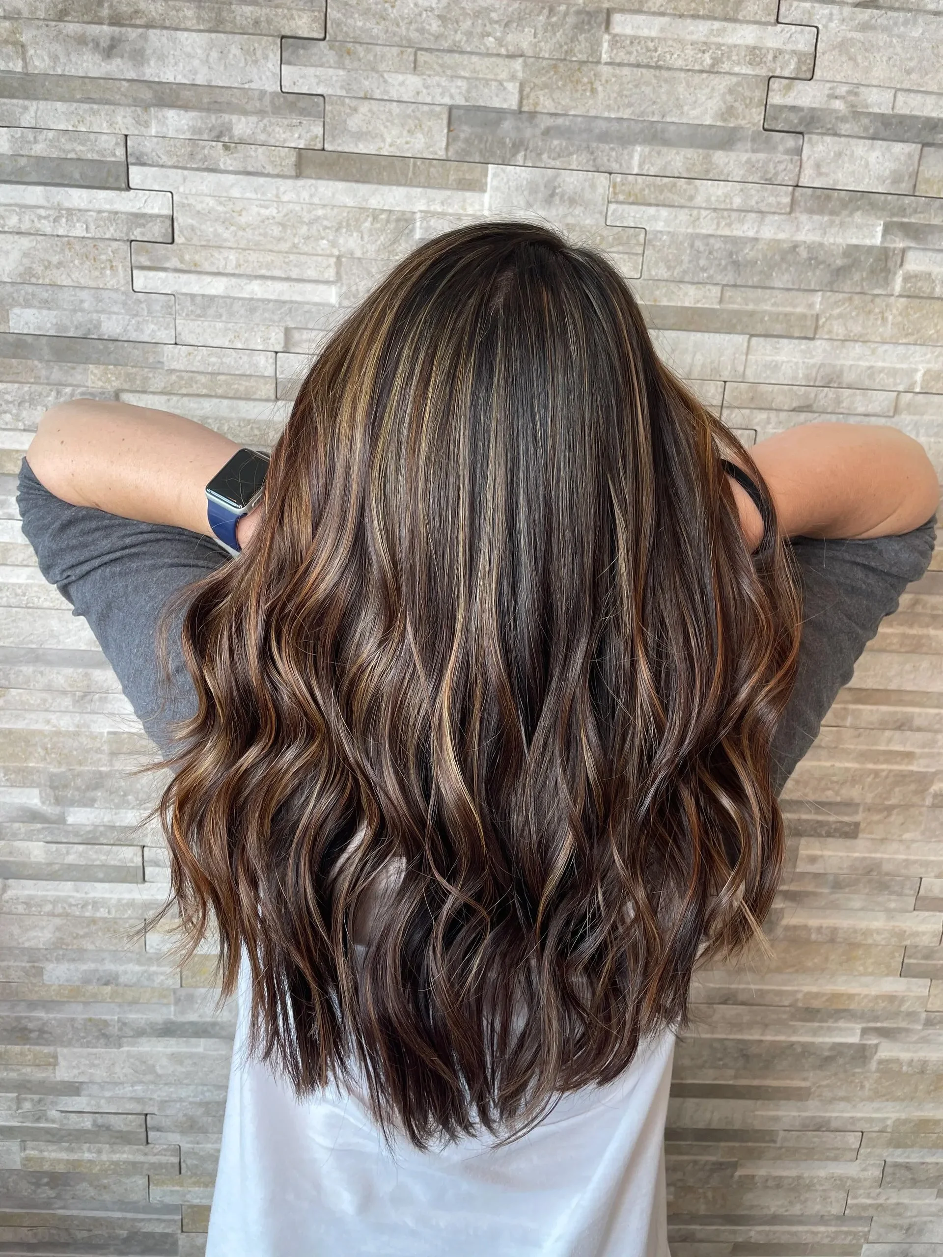 Gallery — Salon Omnia