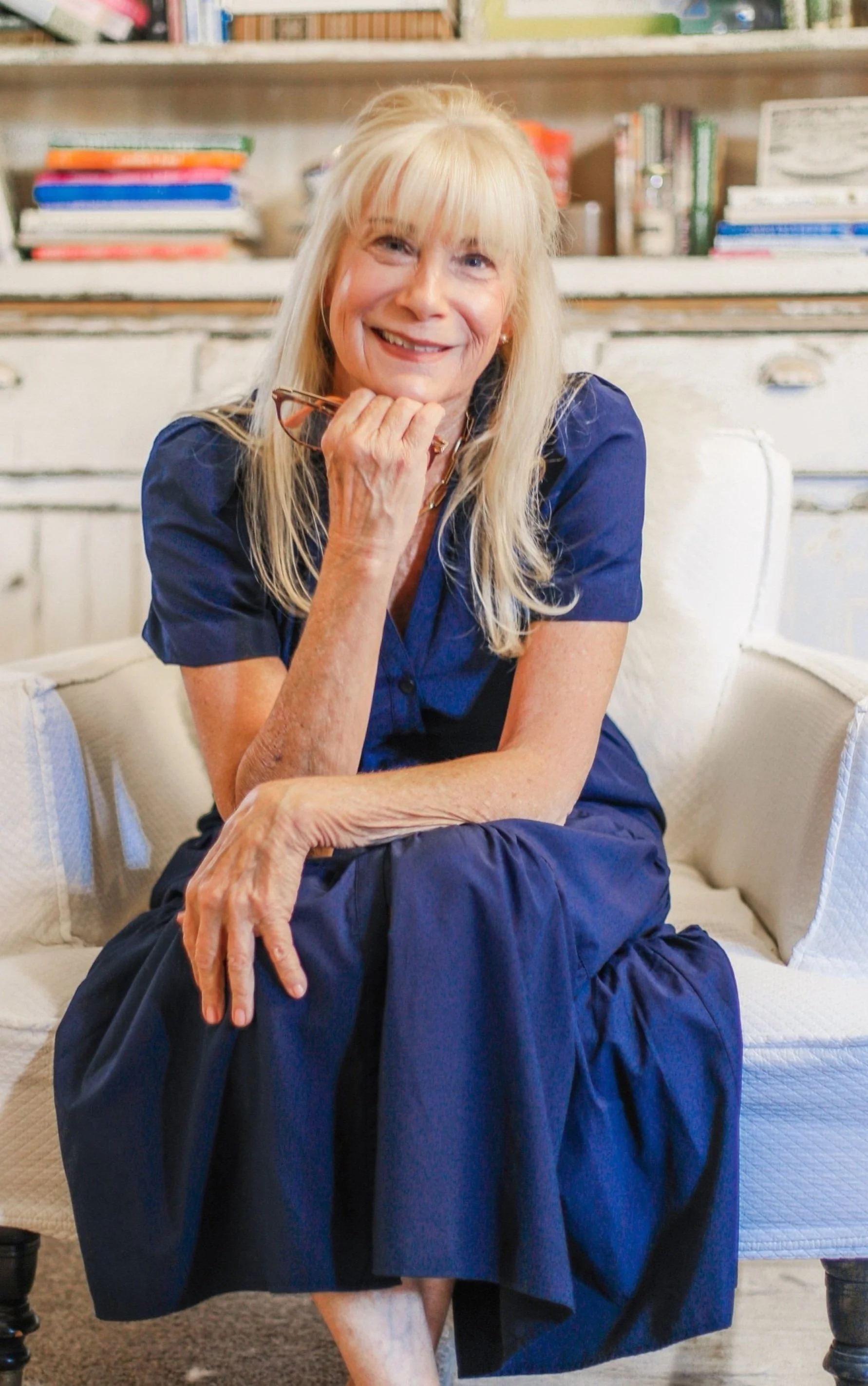 CAROLE HOLIDAY