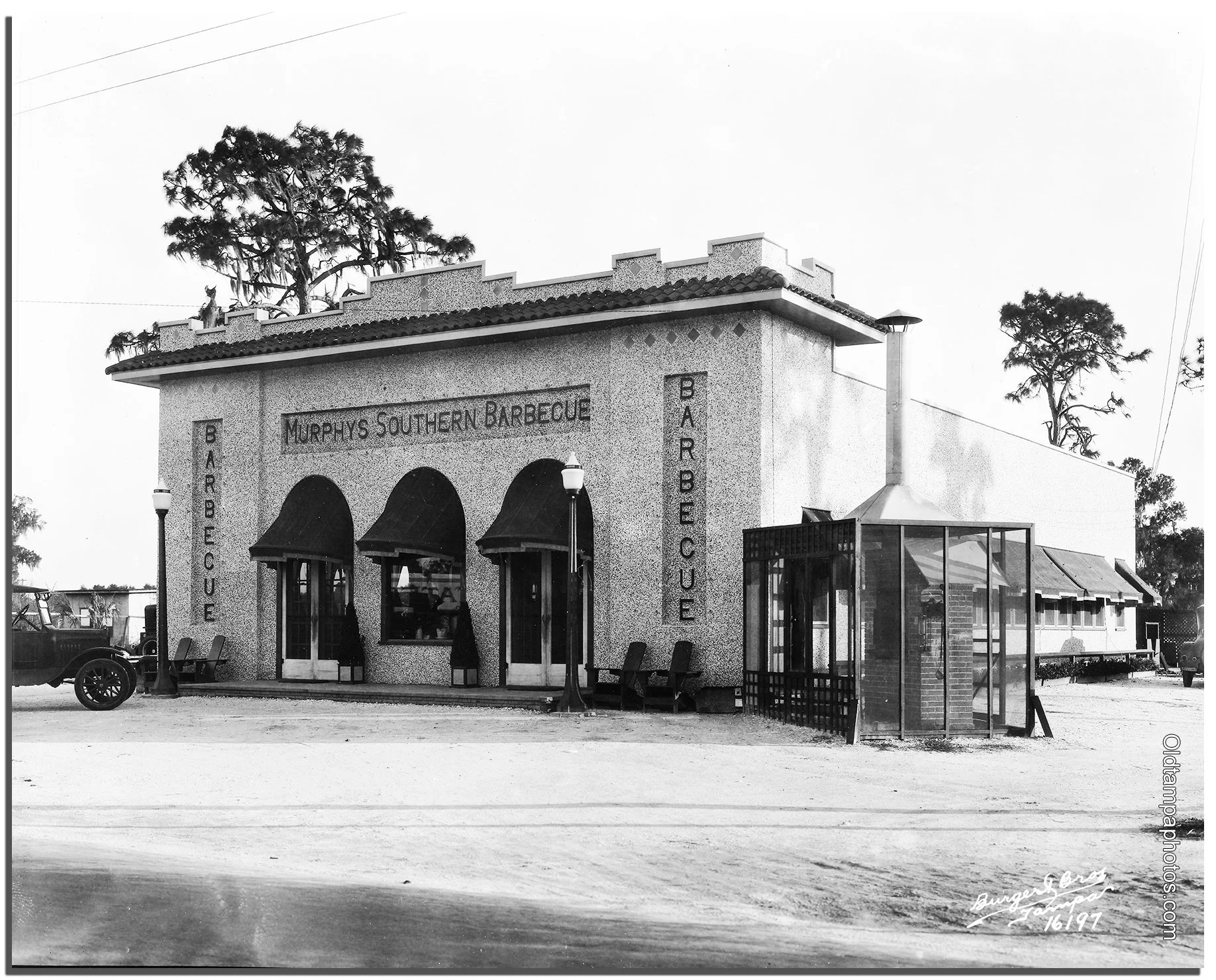 Murphy's Southern Barbeque — Old Tampa Photos Home