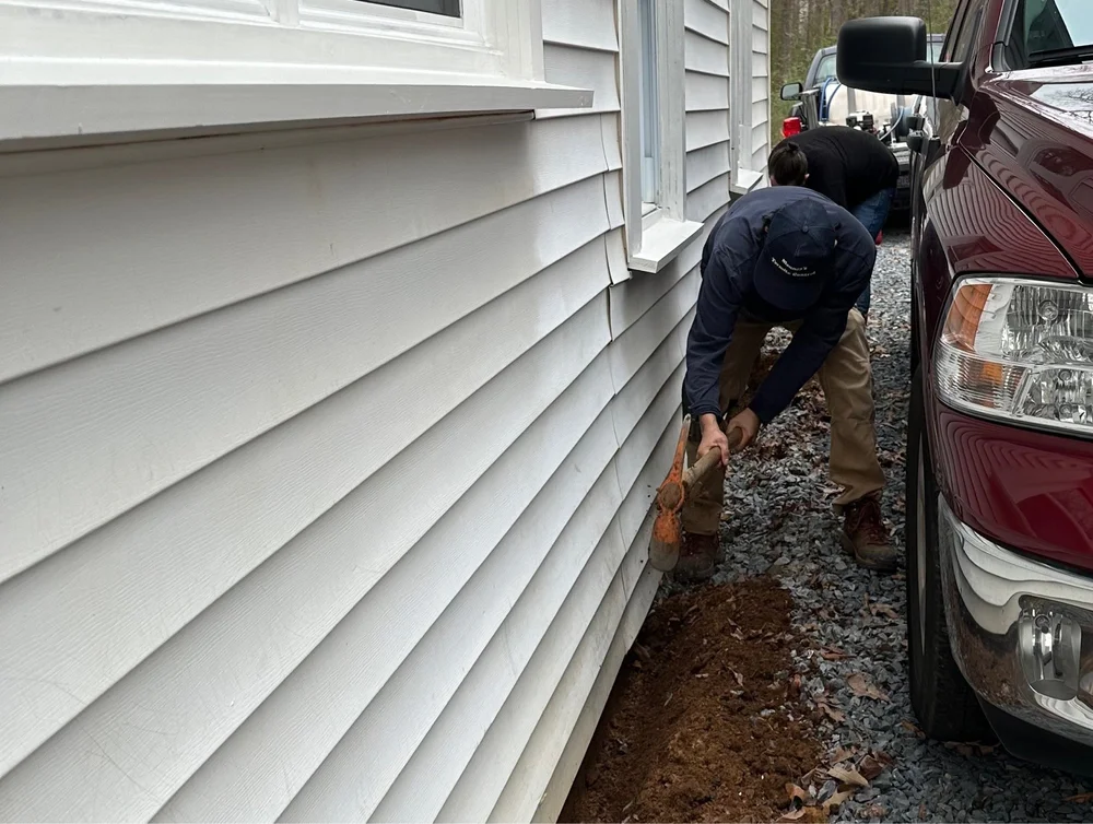 Mauney's Termite Control