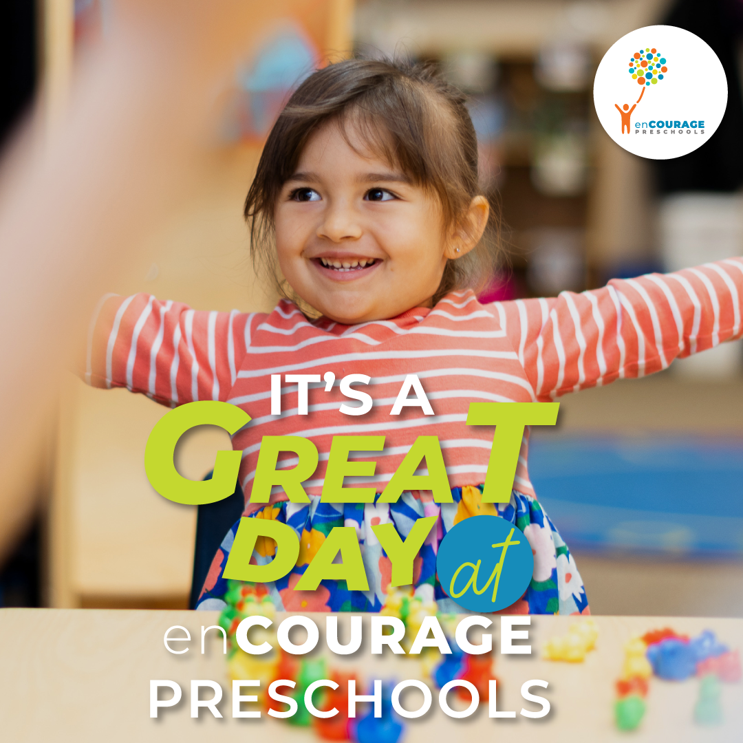 Clarissa Fletcher - Graphic Designer + Content Creator