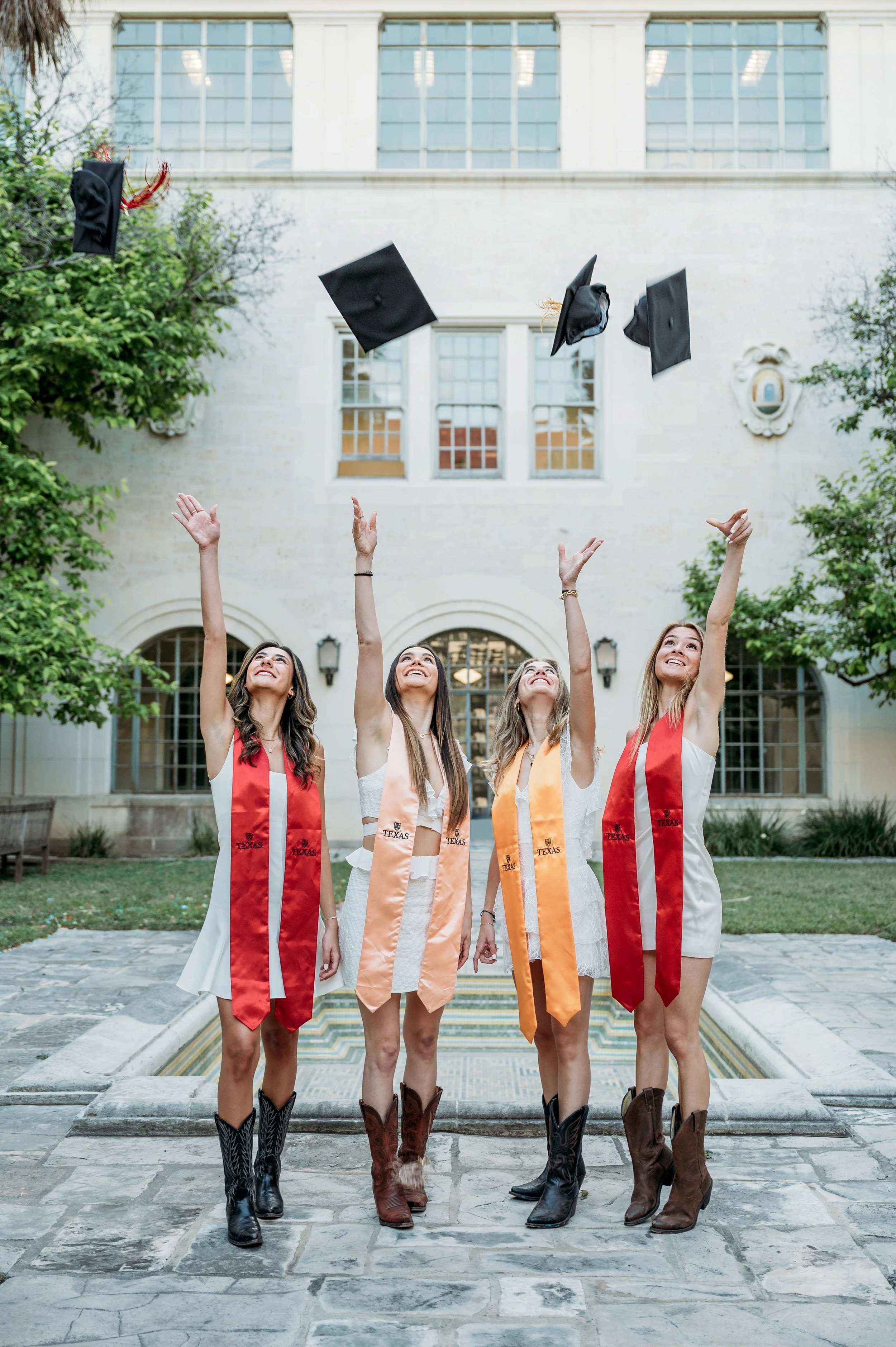 8 Popular Locations for UT Austin Senior Photos — Komal Malik ...