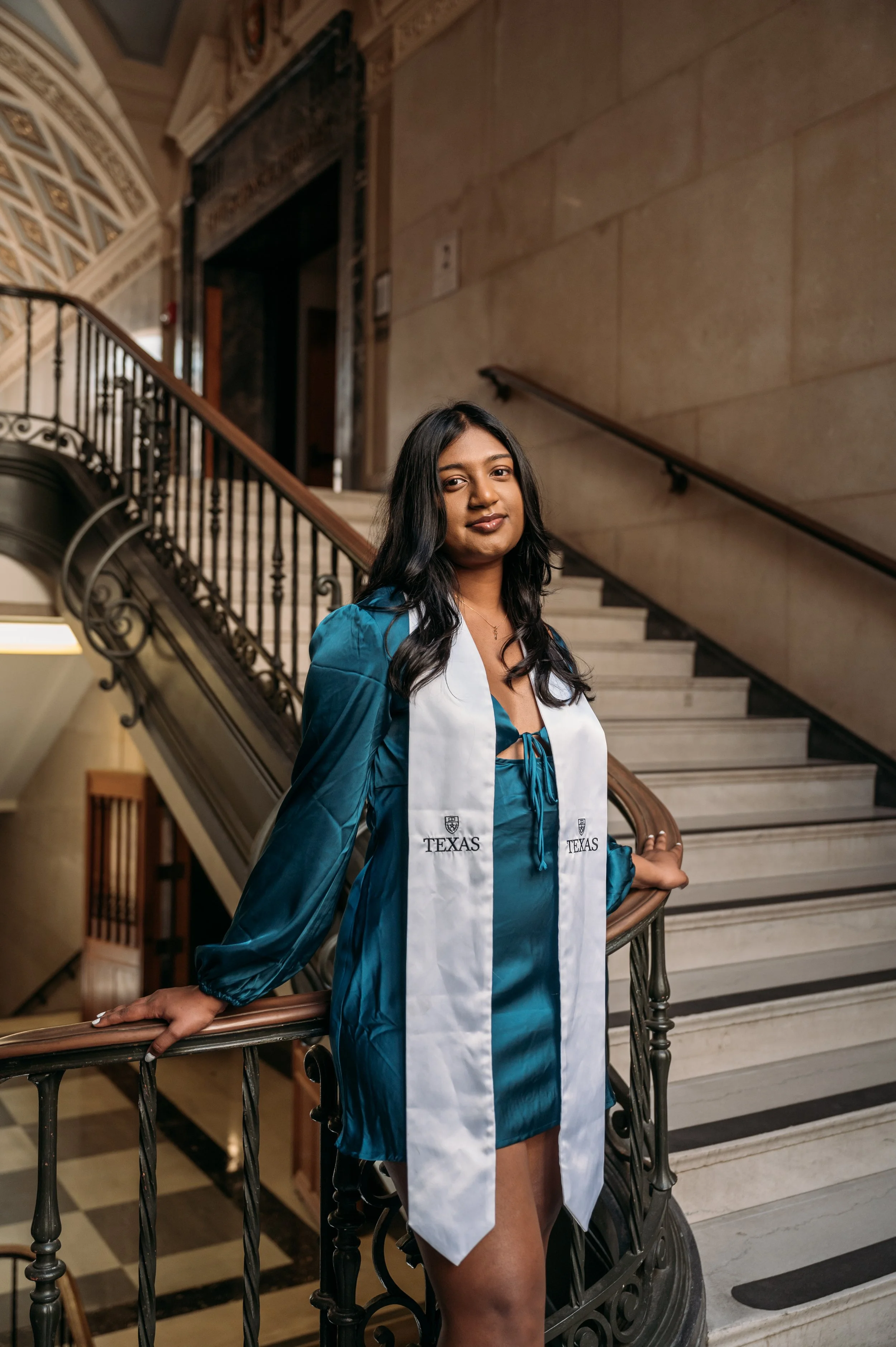 8 Popular Locations for UT Austin Senior Photos — Komal Malik ...