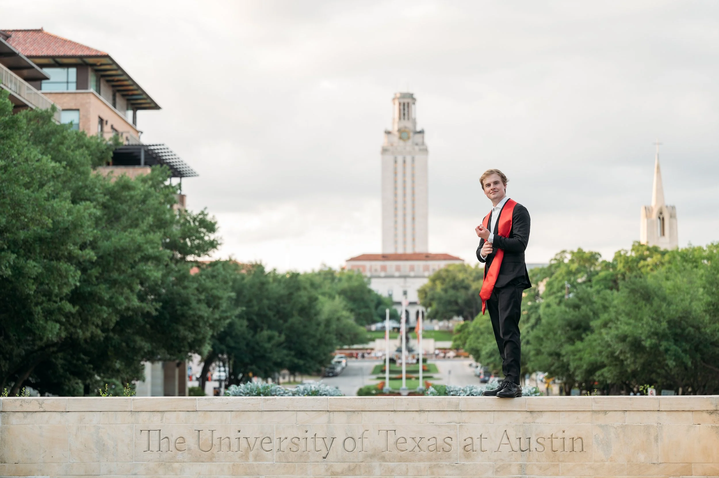 8 Popular Locations for UT Austin Senior Photos — Komal Malik ...