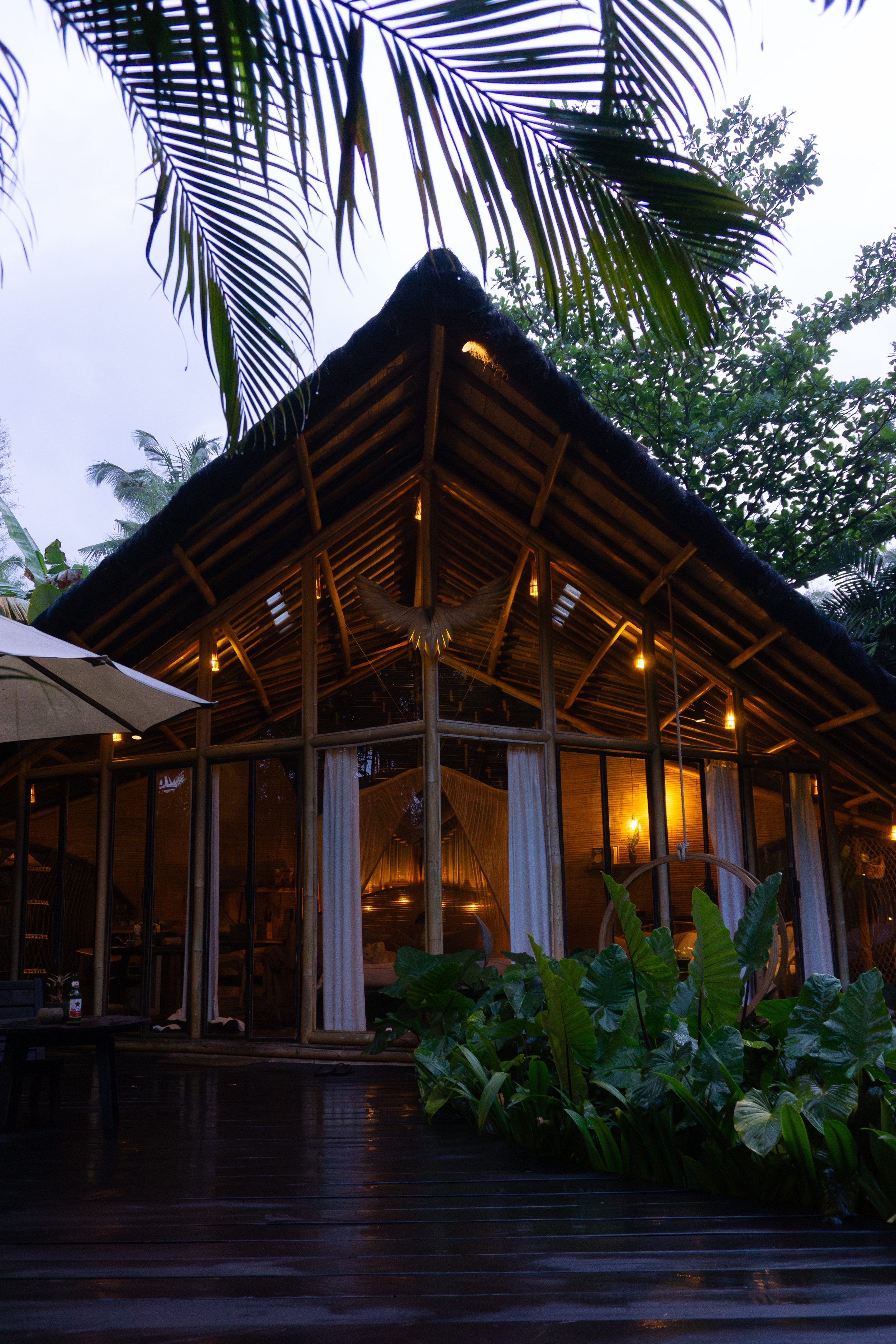 Sidemen Travel Guide — Bohemian Bela
