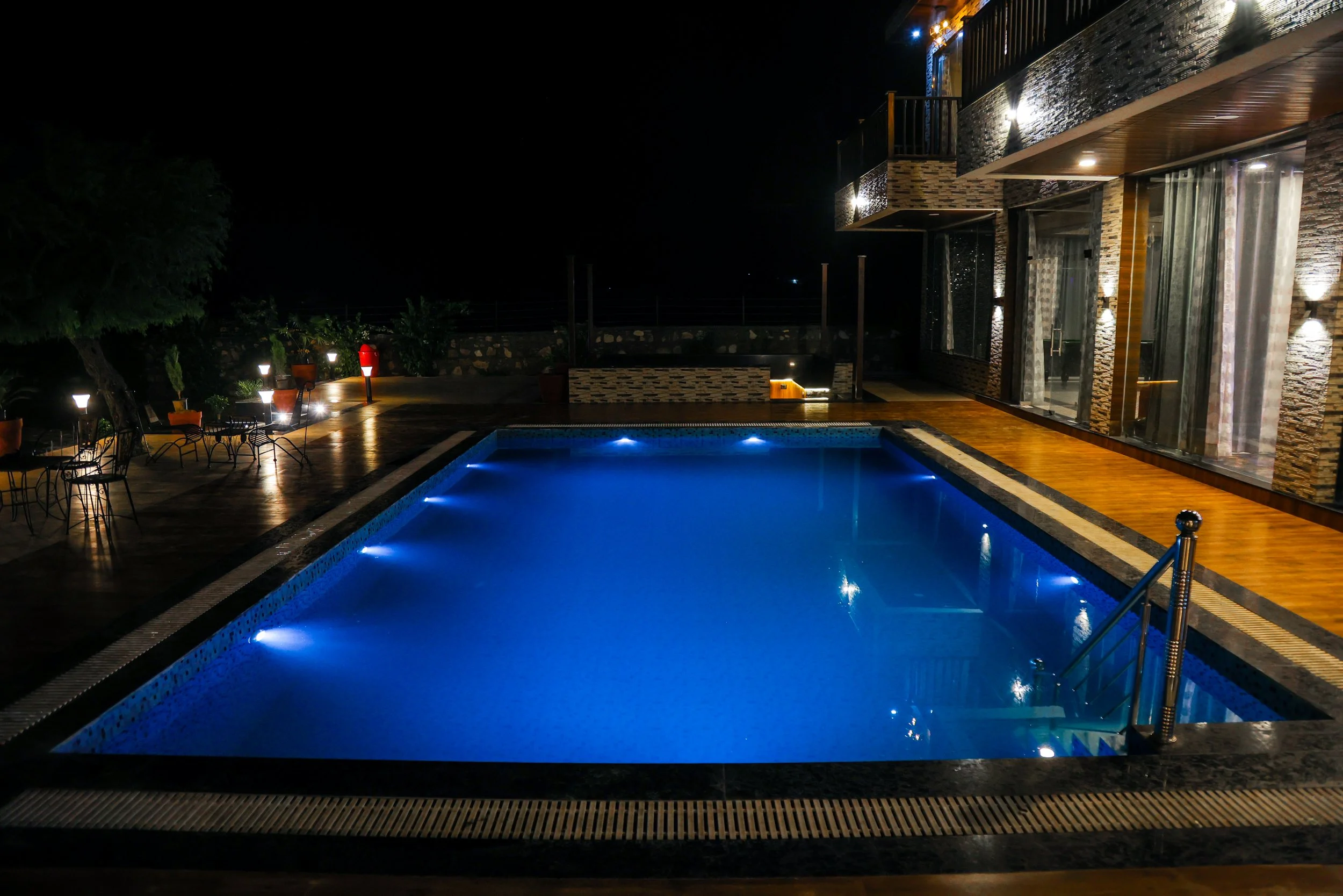THE PARTY CITADEL | BEST PRIVATE VILLAS IN JAIPUR FOR RENT