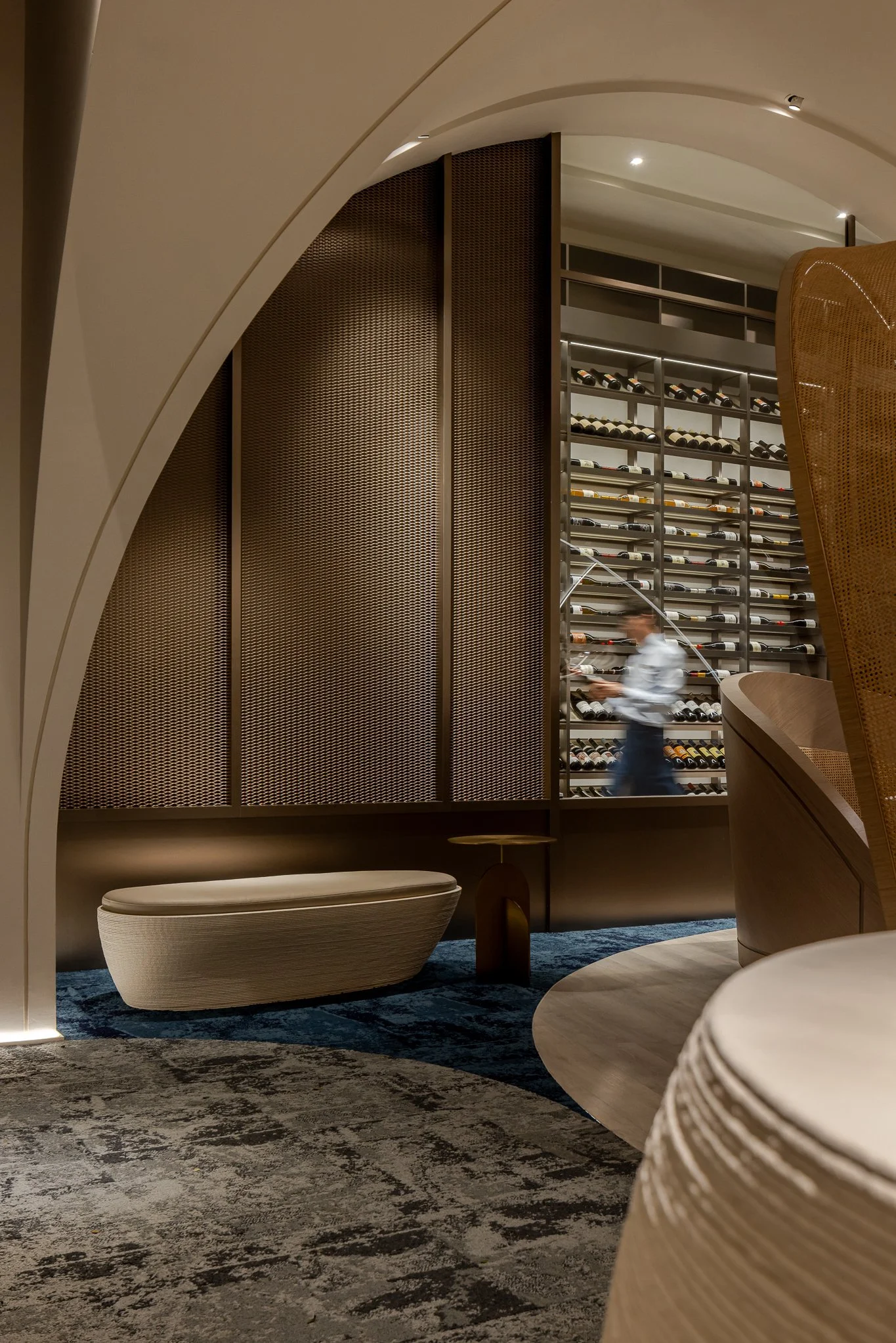 THOMAS CHIEN — TaGLiving