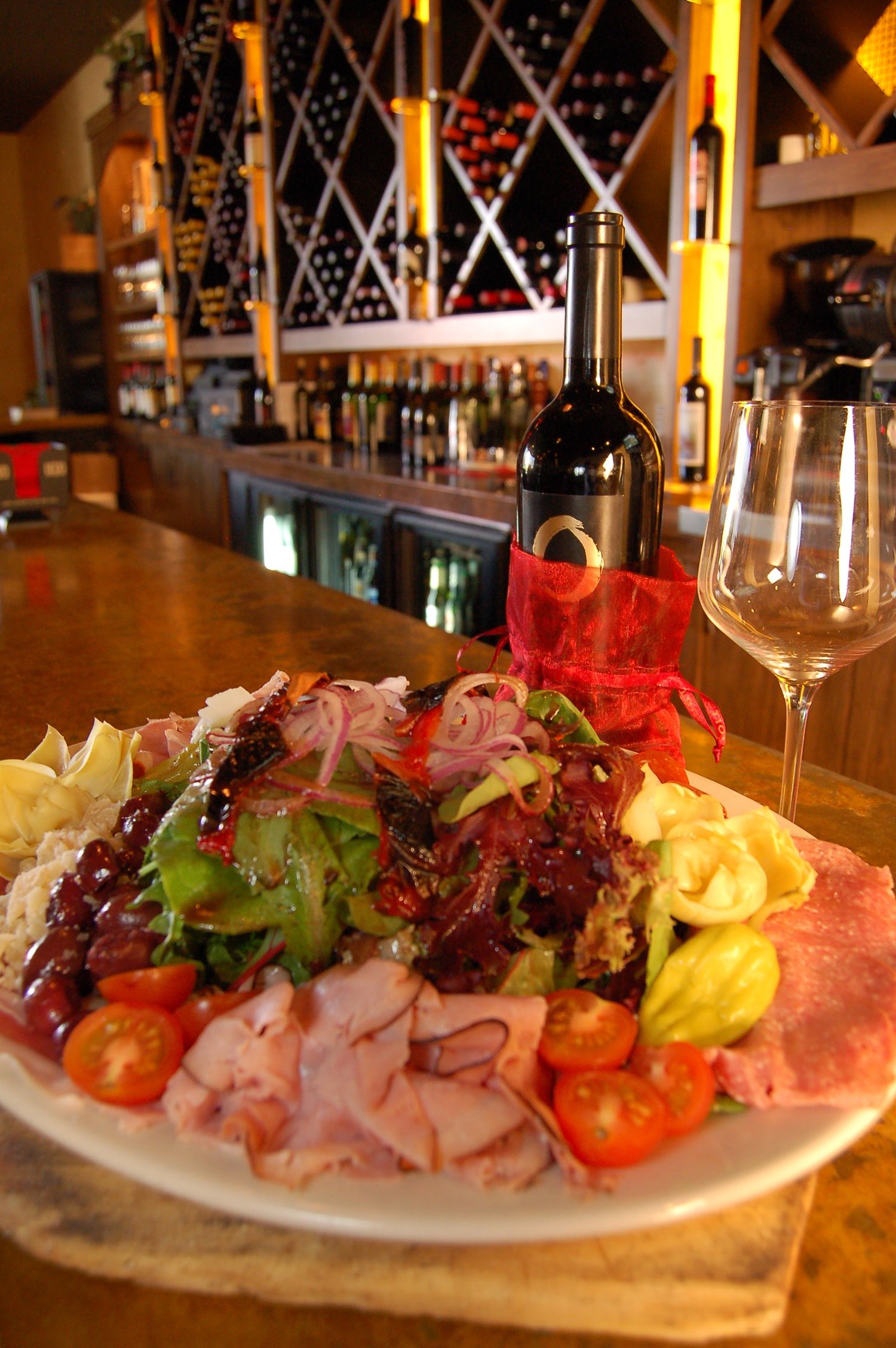 Mezzo Bistro | Discover, Dine, Enjoy Today