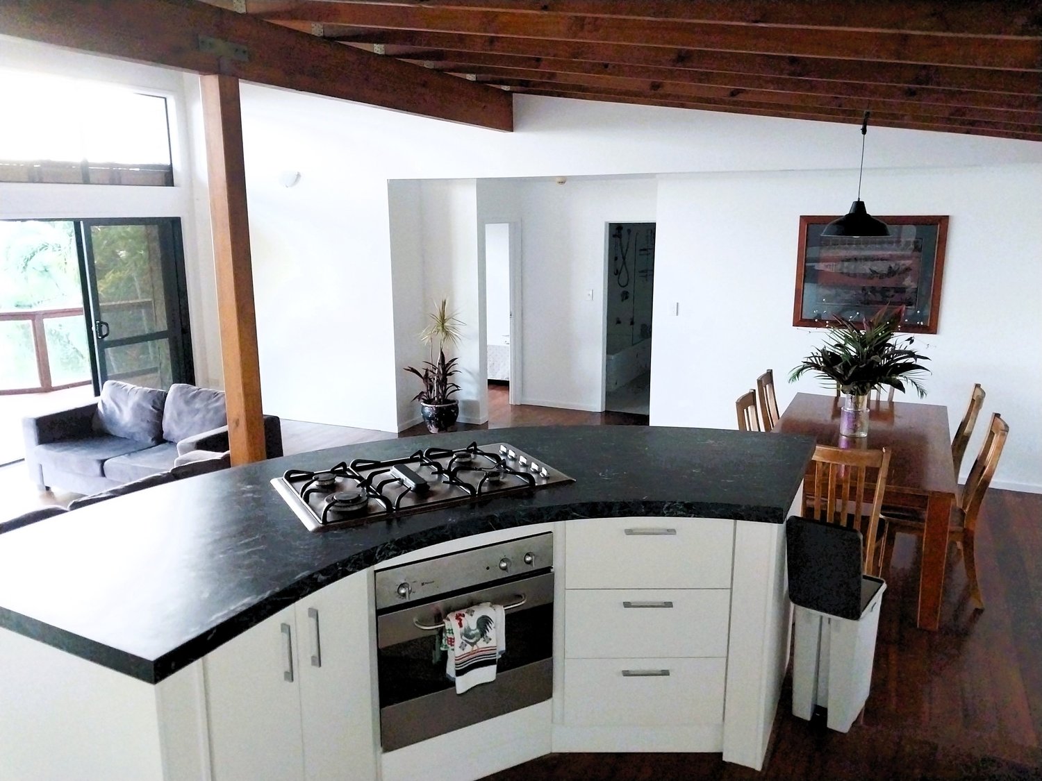 LUXURY HOME — Cook Islands Real Estate