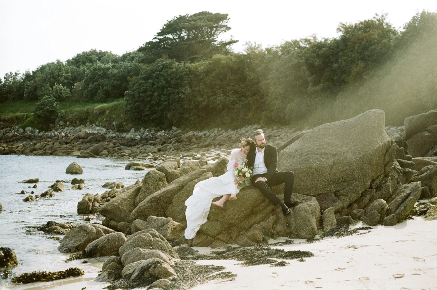 Lyra & Moth - Cornwall Wedding & Elopement Photographer and videographers