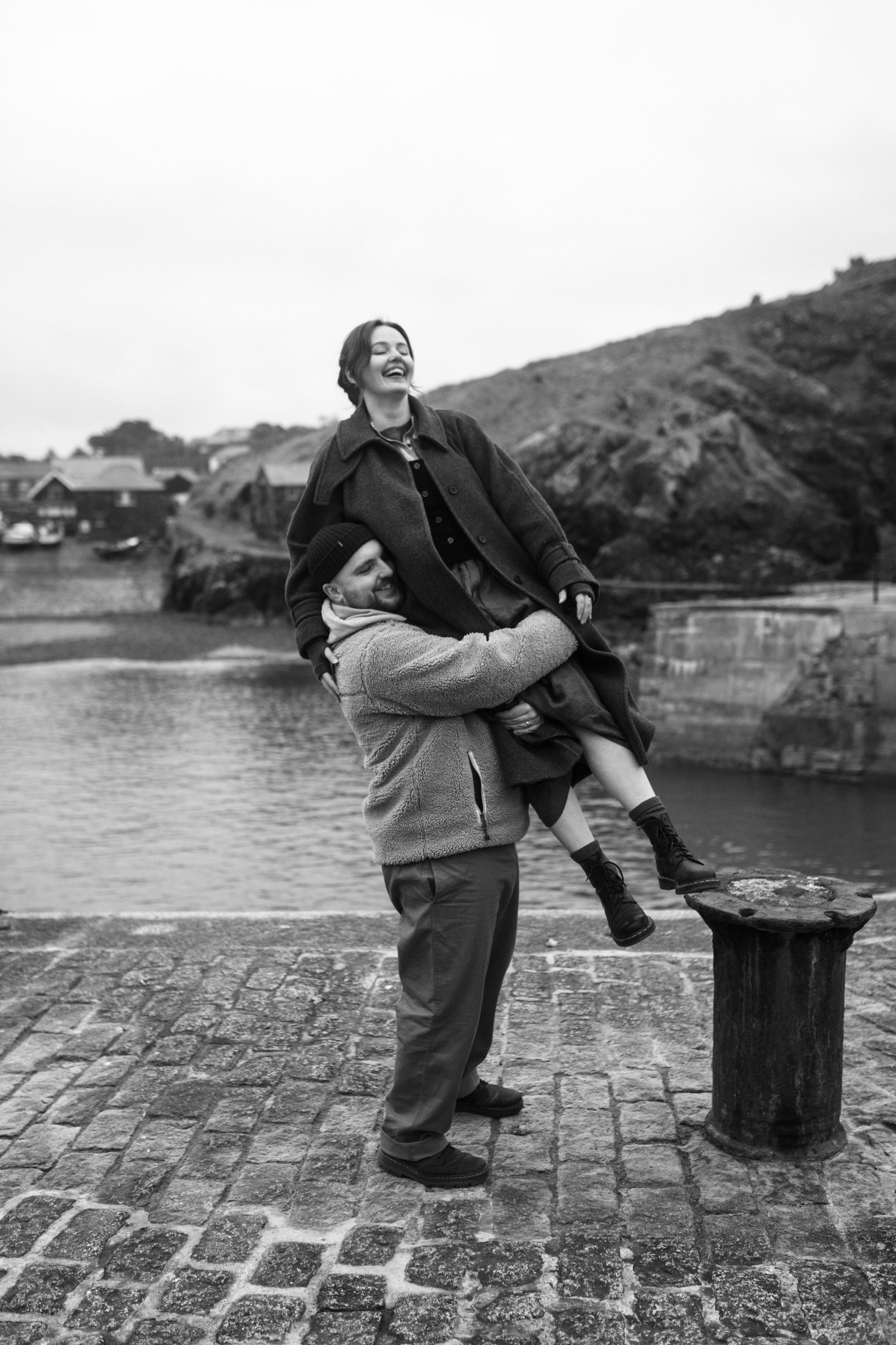 Lyra & Moth - Cornwall Wedding & Elopement Photographer and videographers