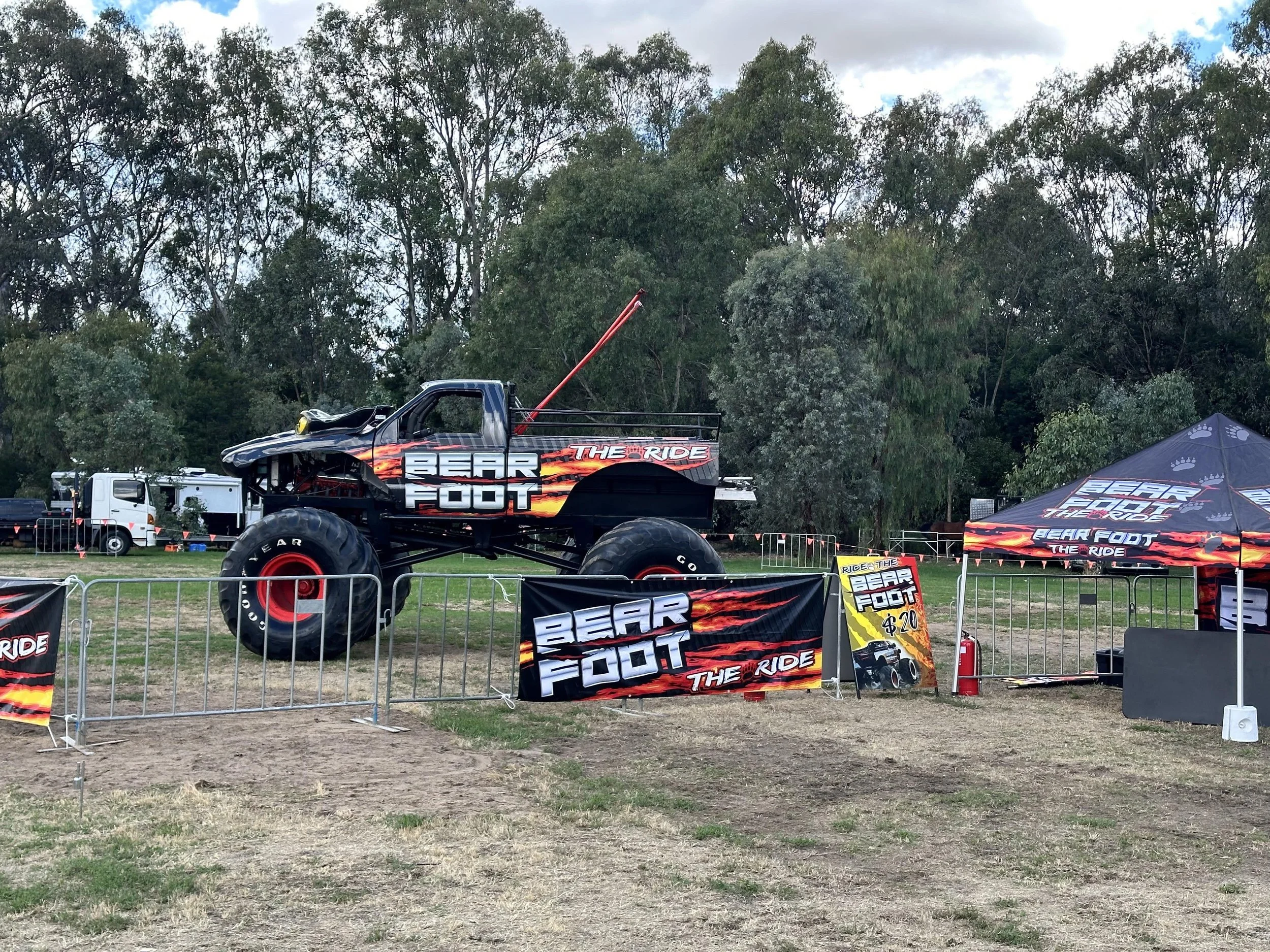 EVENT 31 - Wangaratta Reg Fest & Rodeo — Mermaidia Braids