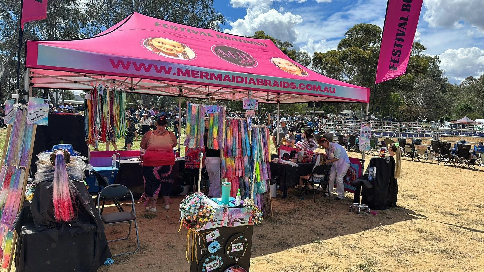 EVENT 31 - Wangaratta Reg Fest & Rodeo — Mermaidia Braids