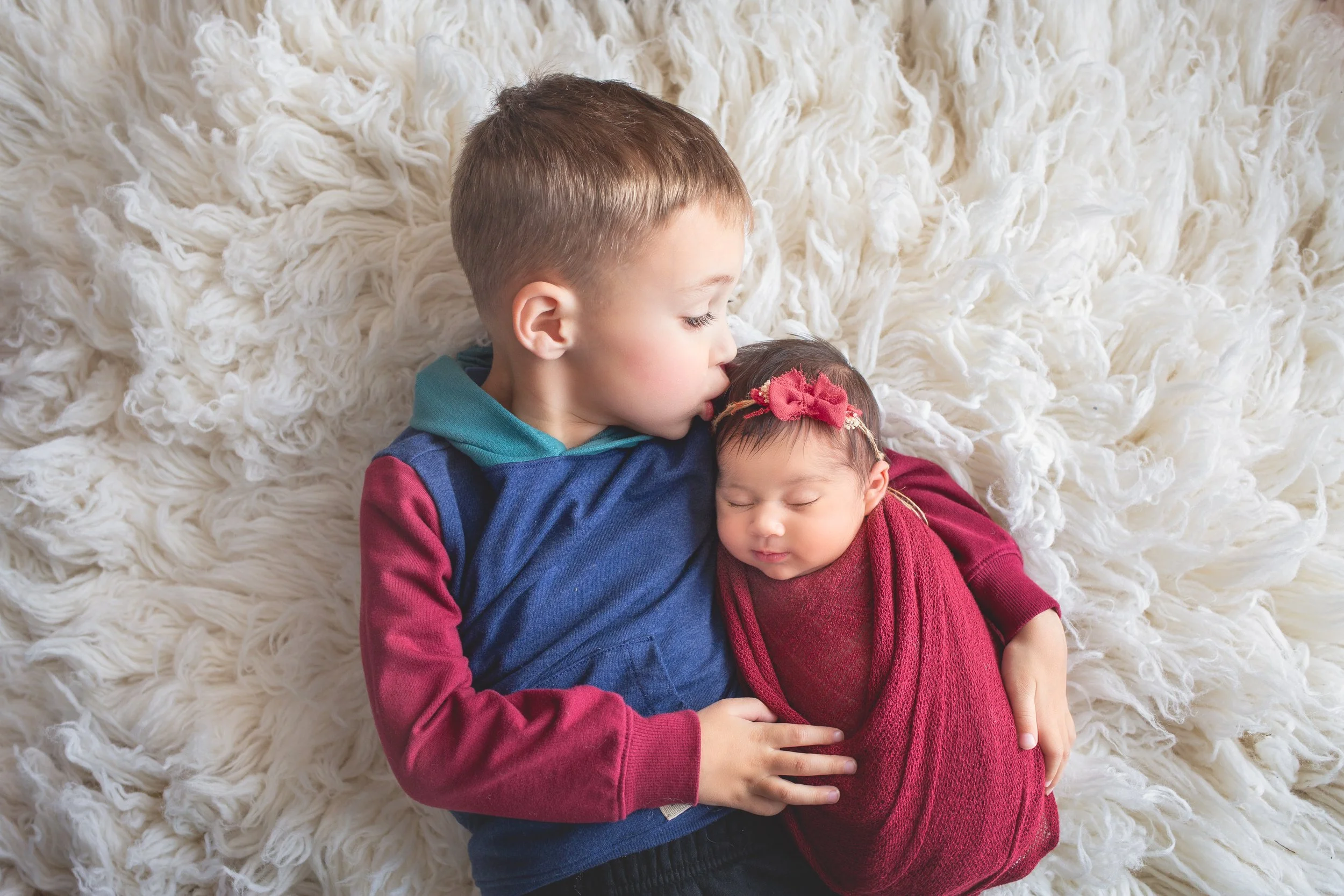 Timeless Newborn Photography 2024: Capturing Authentic Family Bonds ...