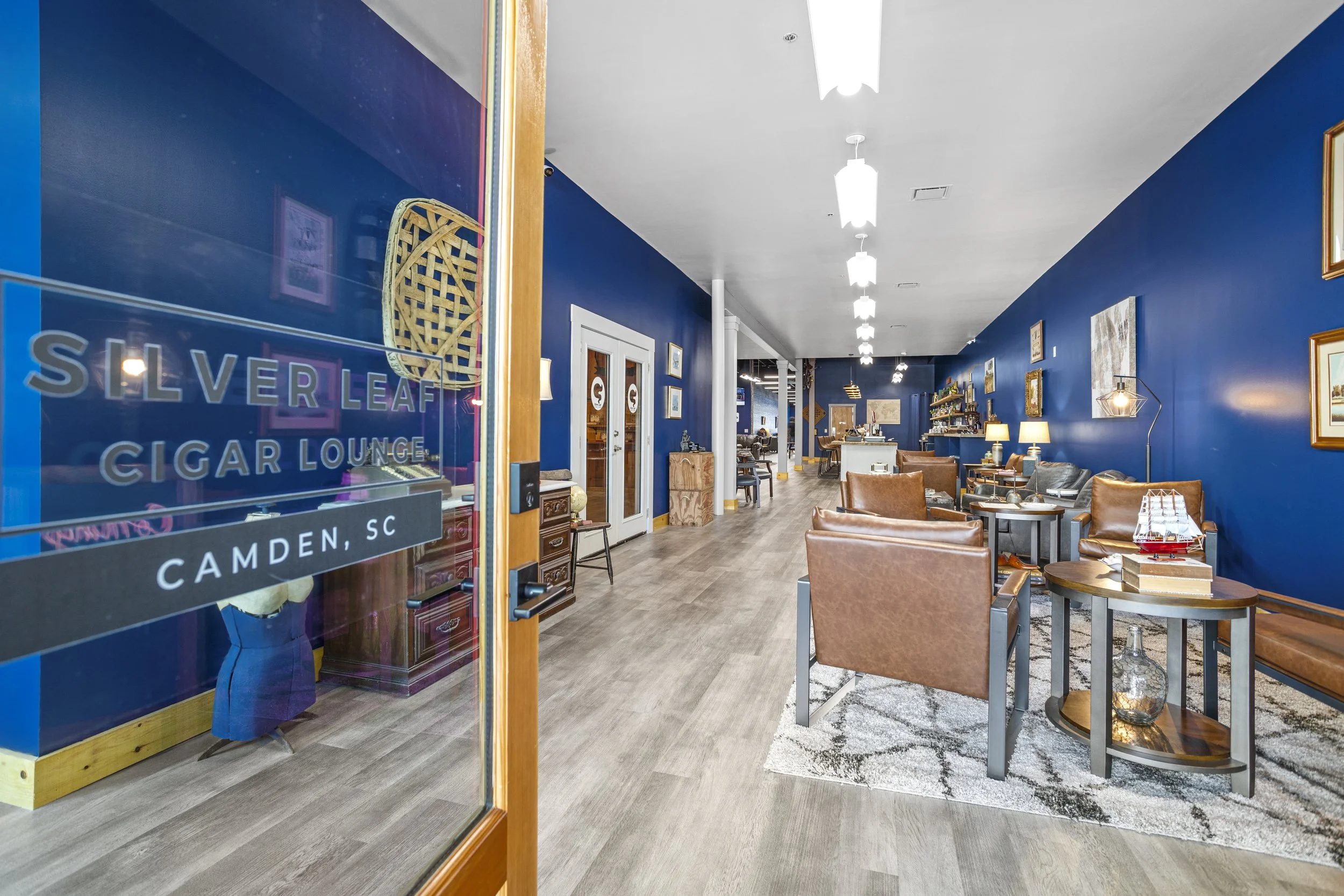 Silver Leaf Cigar Lounge