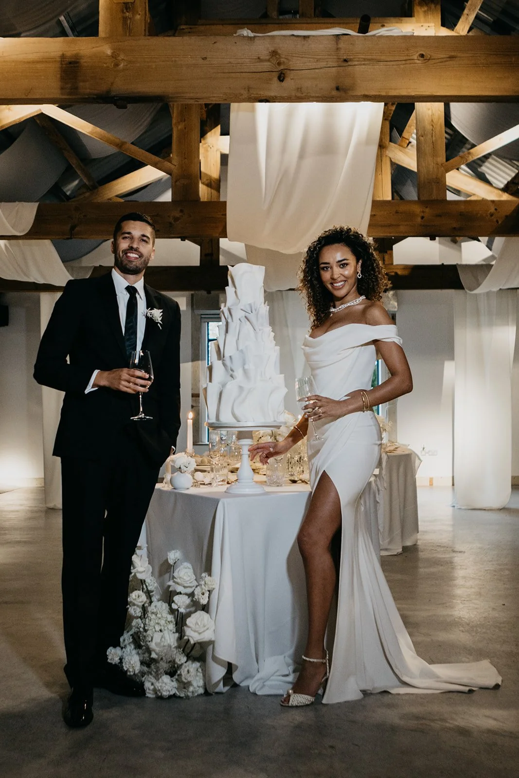 Two Bears Bakery - Luxury Wedding Cakes and Celebration Cakes in ...