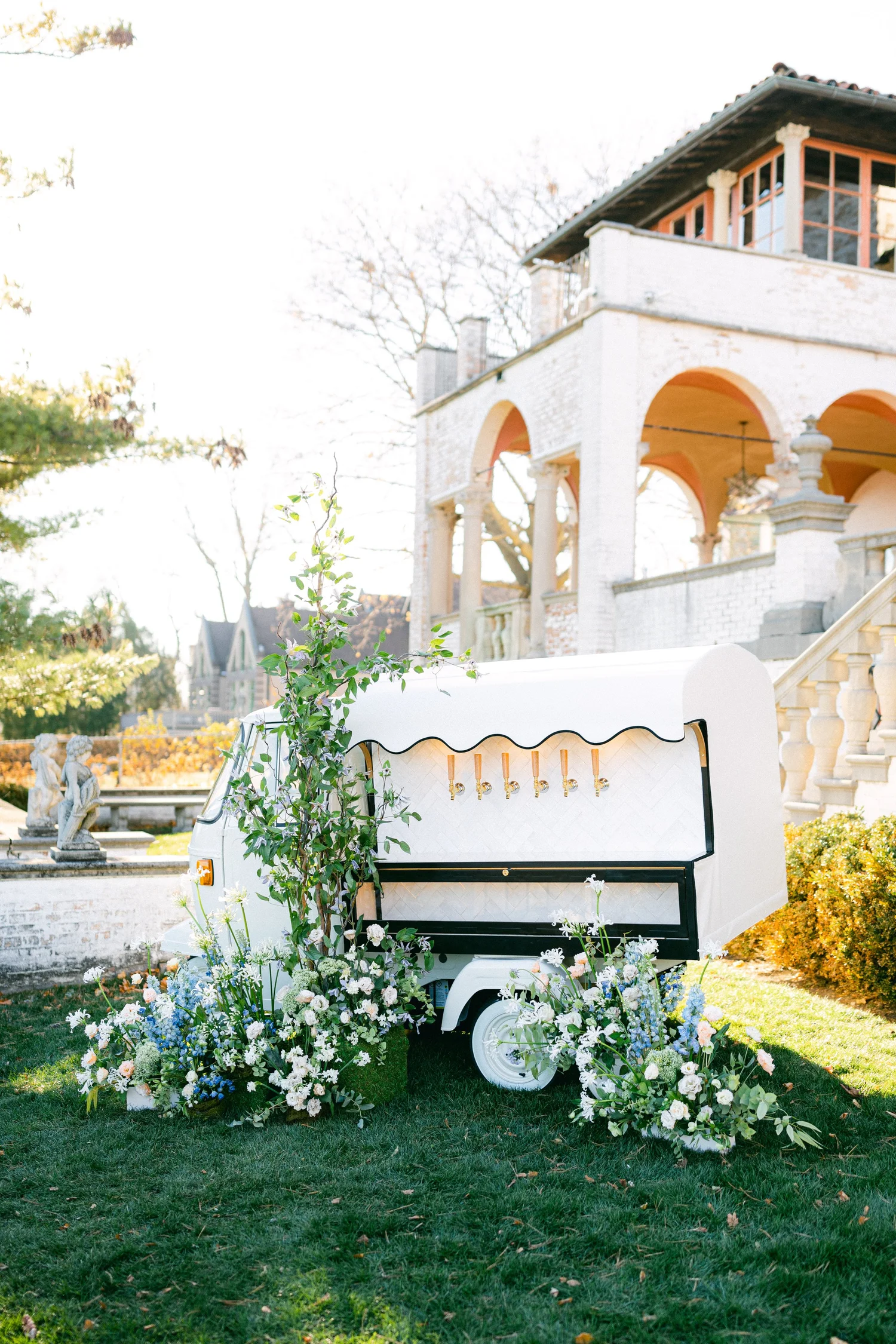 Mobile Bar Service in Wisconsin | Weddings, Cocktail Hour & Events ...