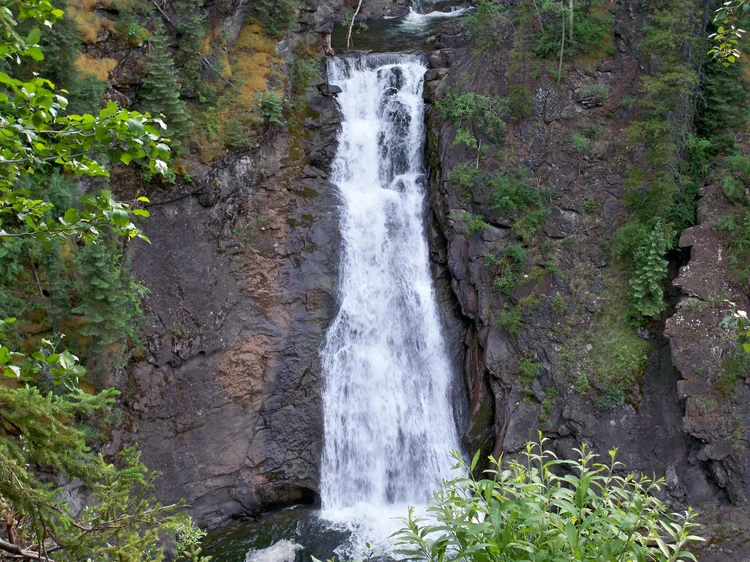 Waterfalls — Visit Tumbler Ridge