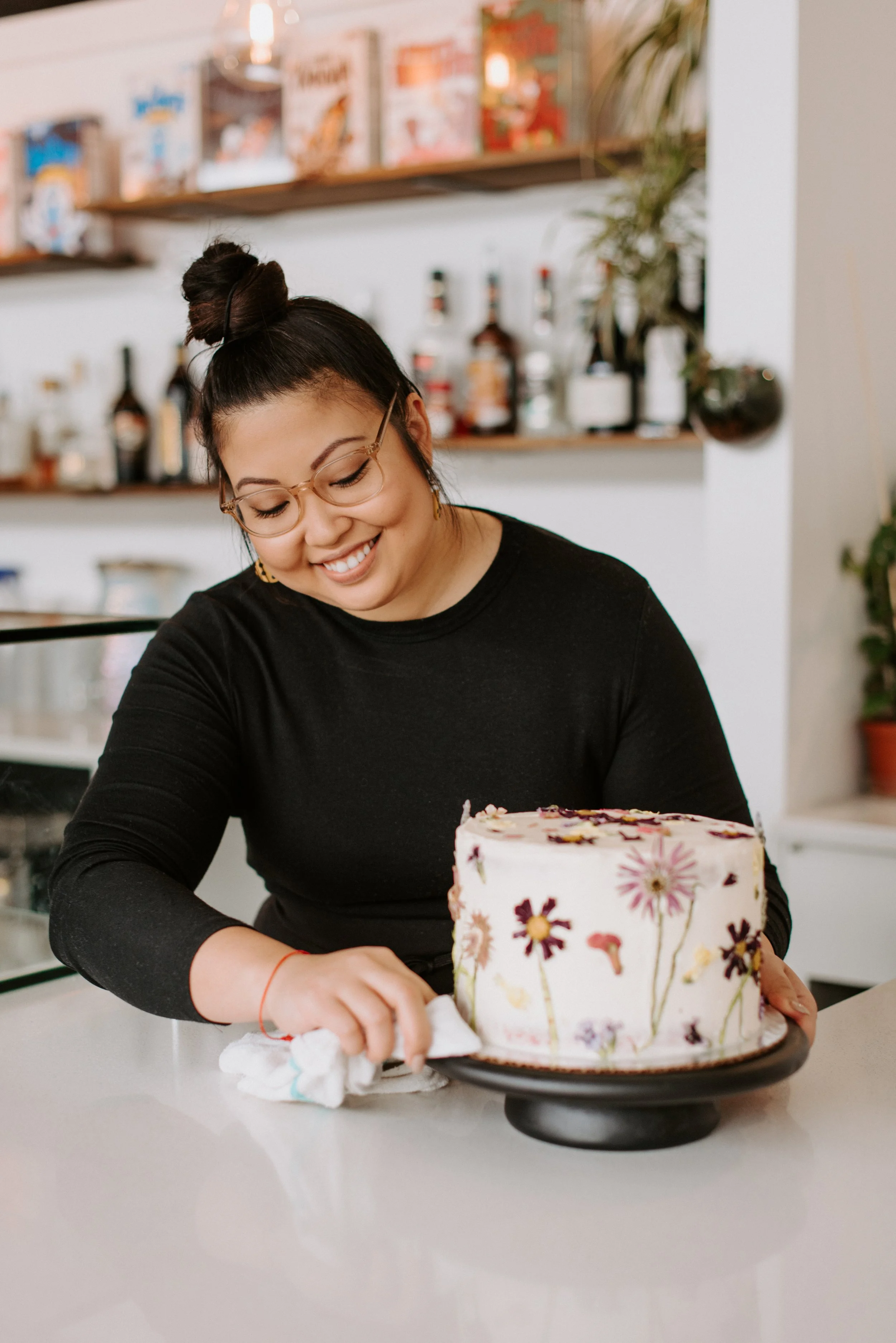 About — Crème Bakery
