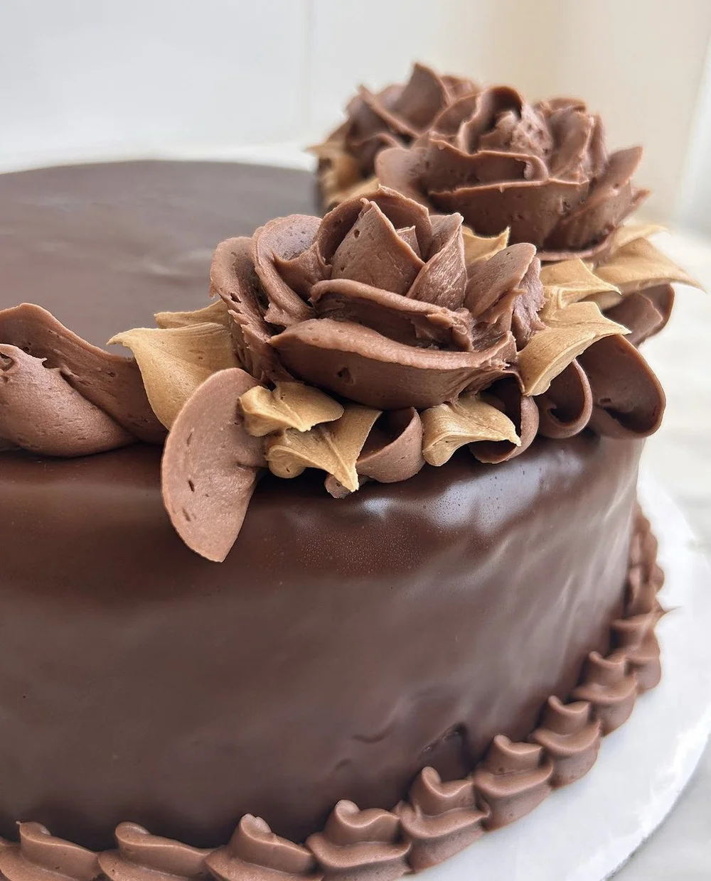 Chicago's New Paradise Bakery-Custom Cakes, Italian Pastries, Gelato ...