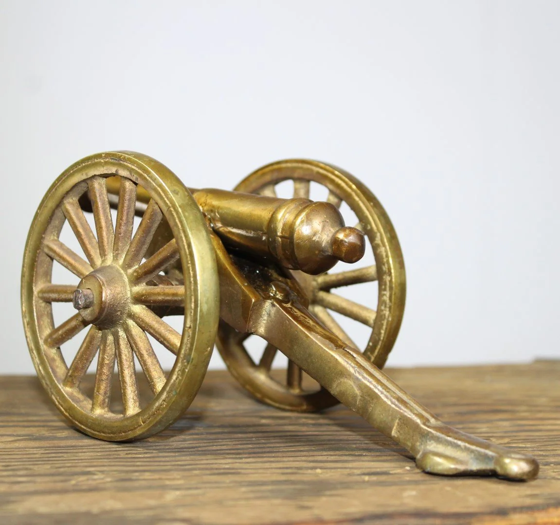 Vintage solid brass miniature cannon ornamental model